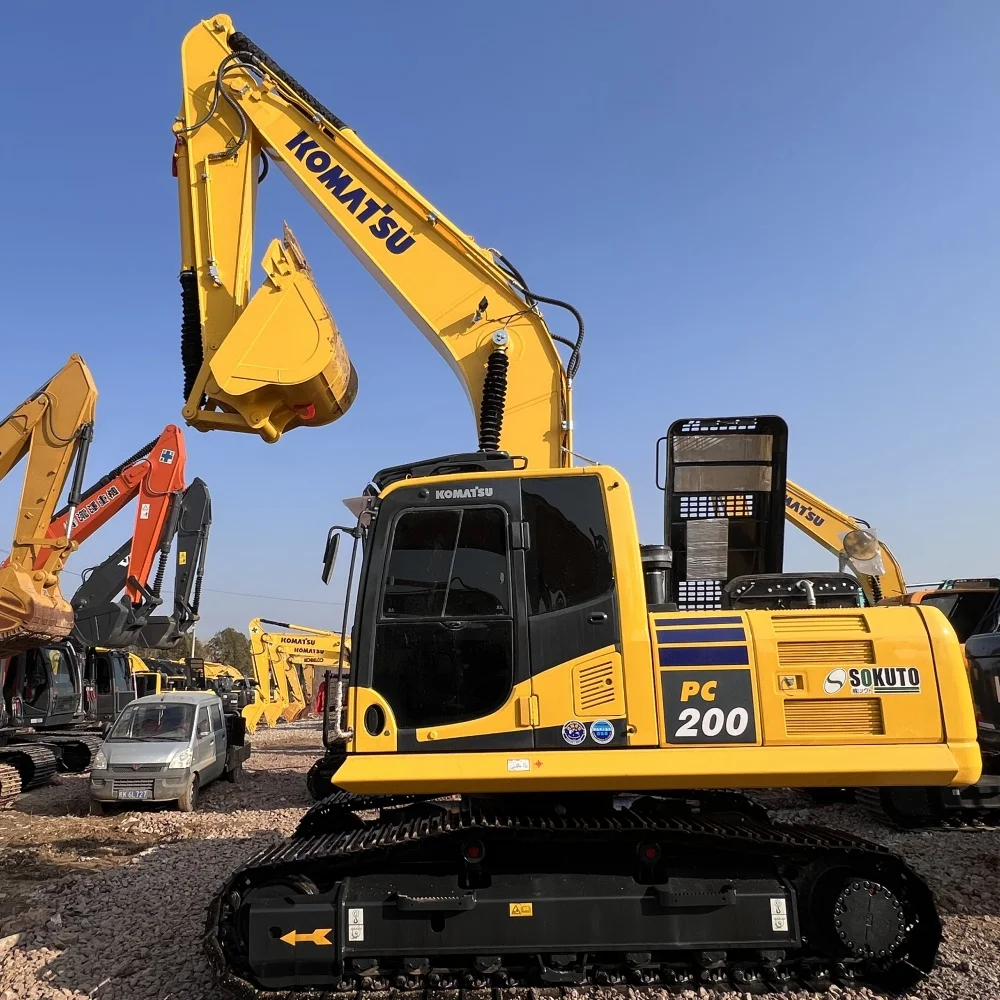 Used Komatsu Pc200-8 Pc200 200 20 Ton Excavators Caterpillar Diggers ...