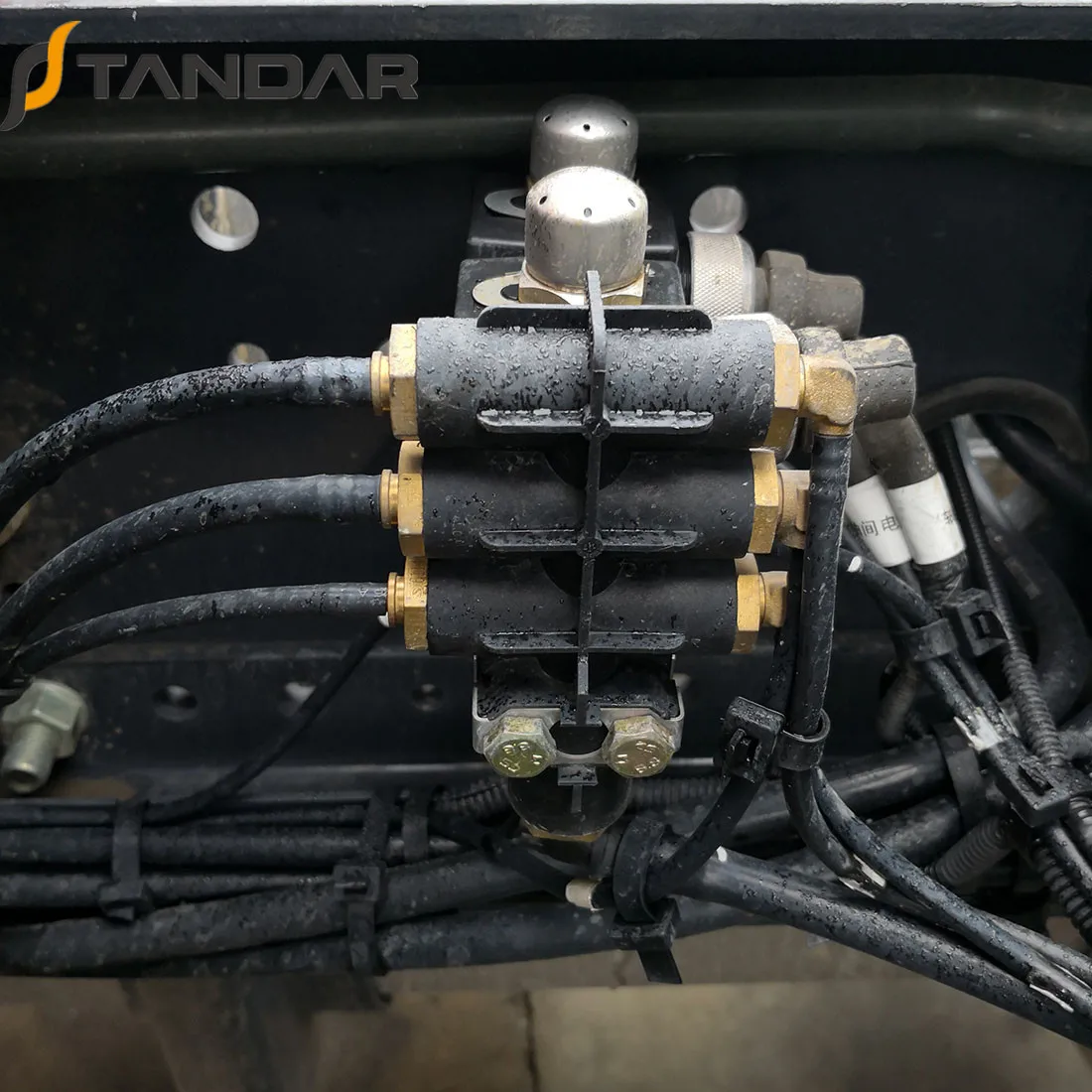 Connectors For Hoses 6460700932 Fuel Pipe - Buy Connectors For Hoses ...