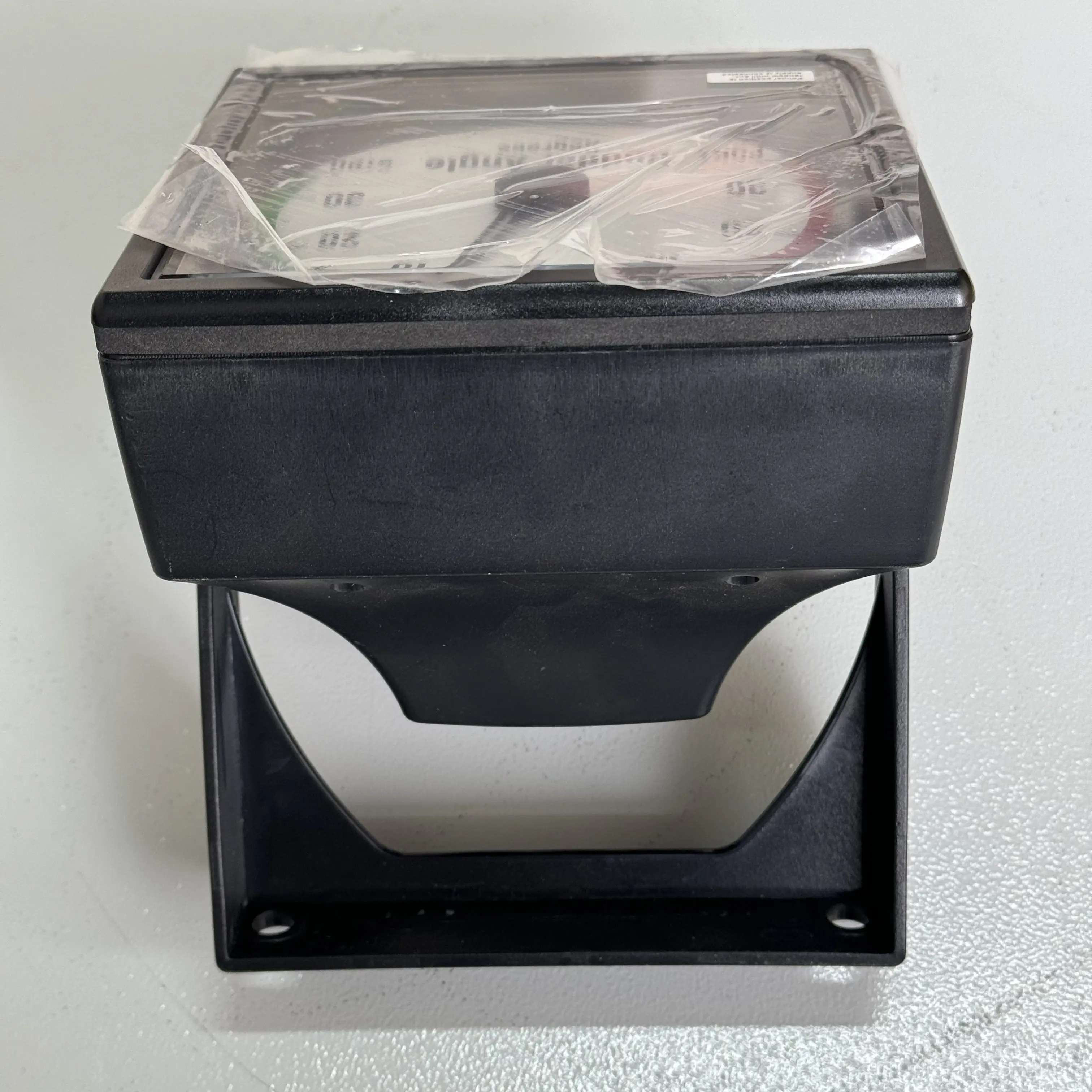 DEIF BW144 RUDDER ANGLE INDICATOR - Precision and Reliability