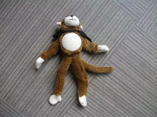 Wholesale Cute Slingshot Flying Screaming Monkey Plush Toy Soft Stuffed ...