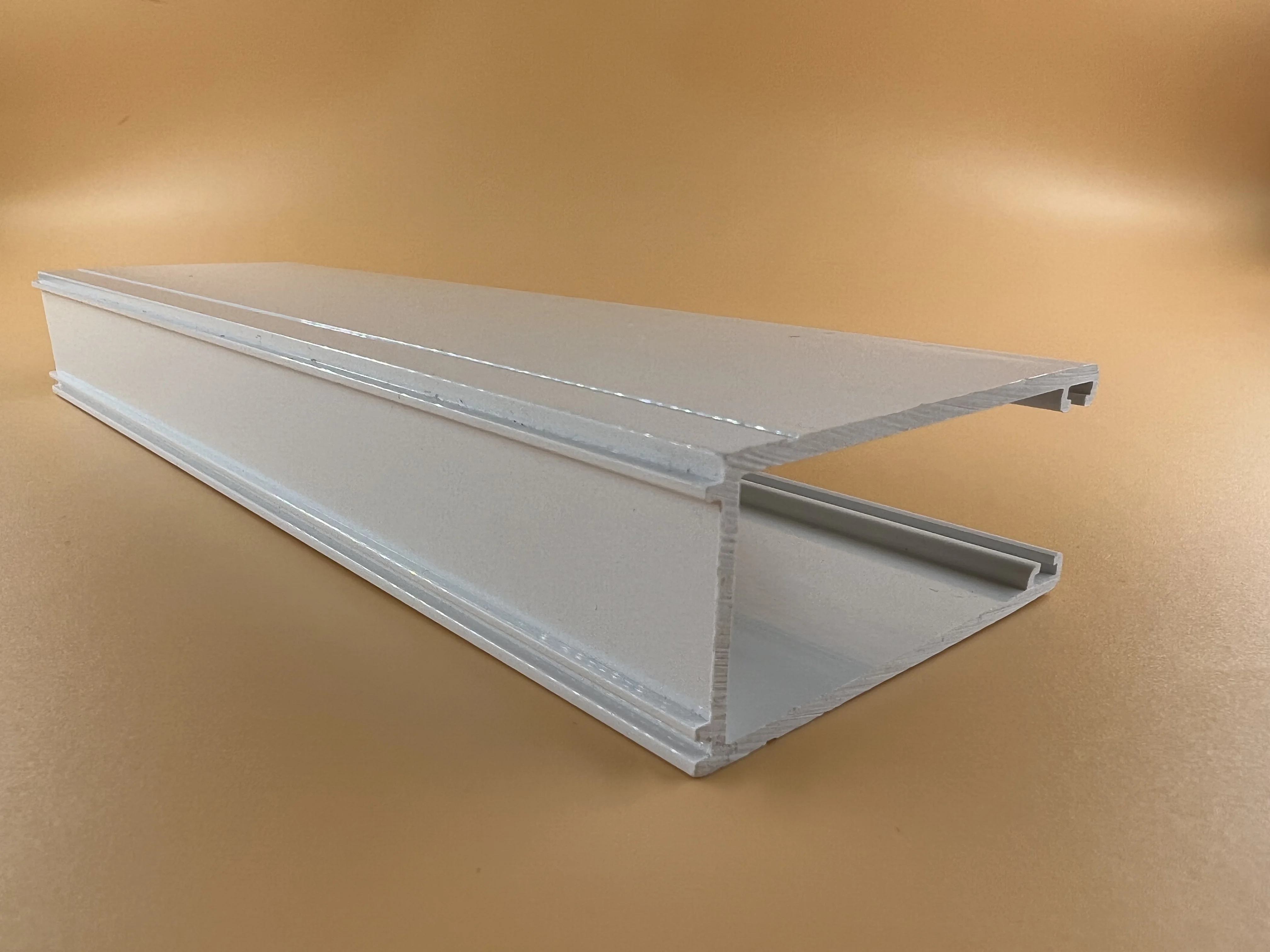 LX5240 Fashion PVC Plastic Side Channel for Window Blinds
