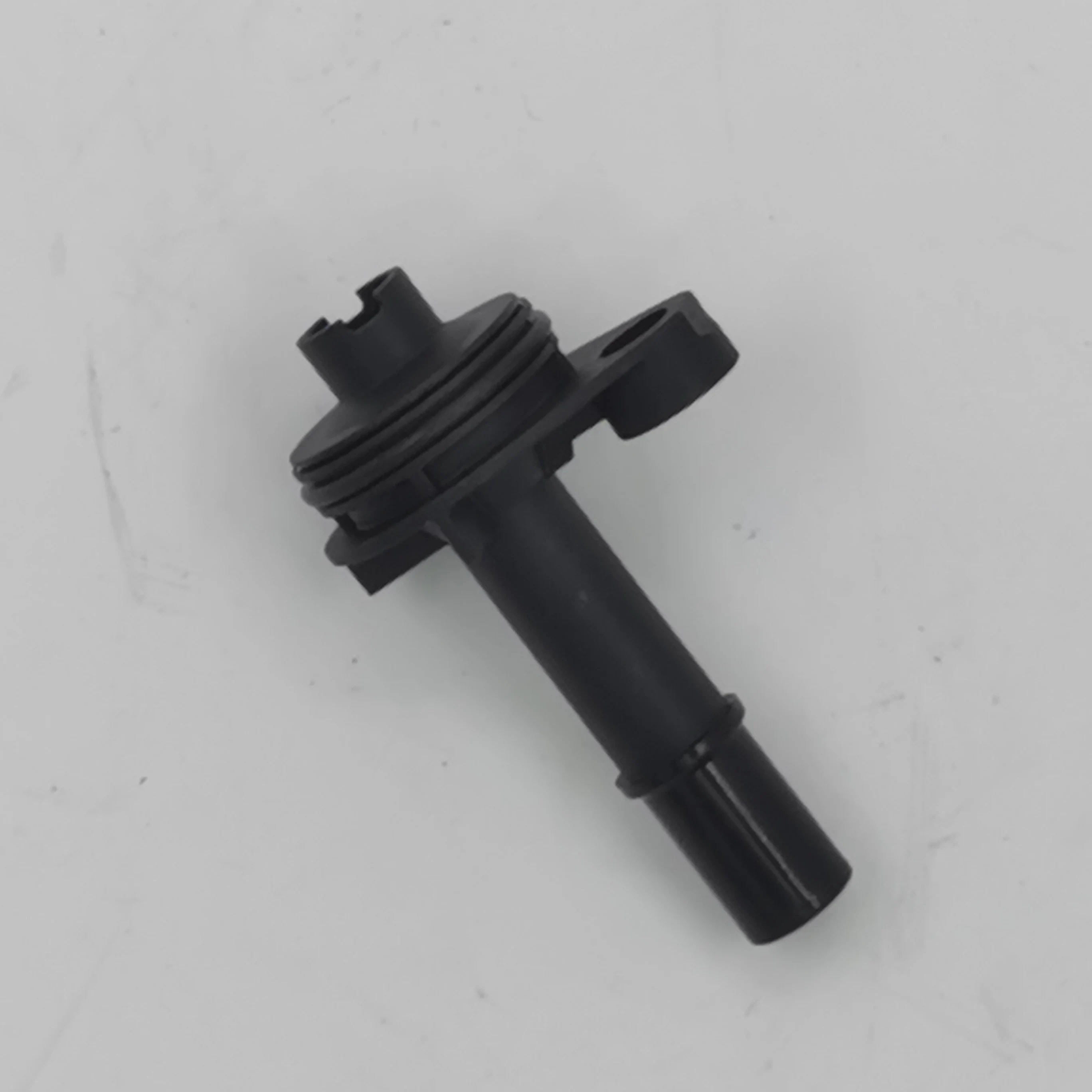 Auto Parts Positive Crankcase Ventilation (pcv) Valve For Caddillac 2 ...