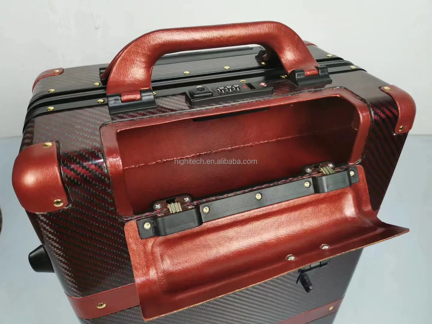 Customizable 100% Carbon Fiber Lightweight Suitcase