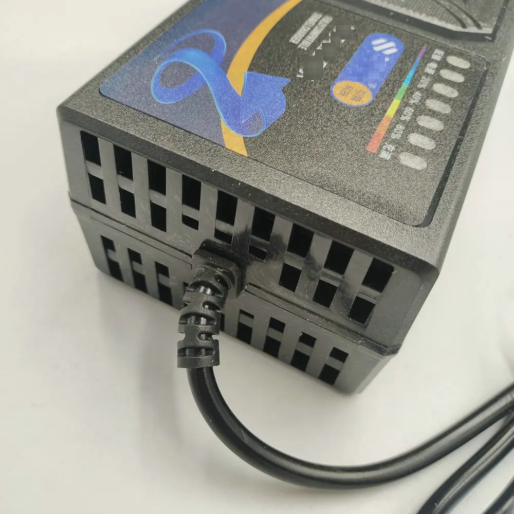 60V 32-35ah Electric Tricycle Motorbike Battery Charger