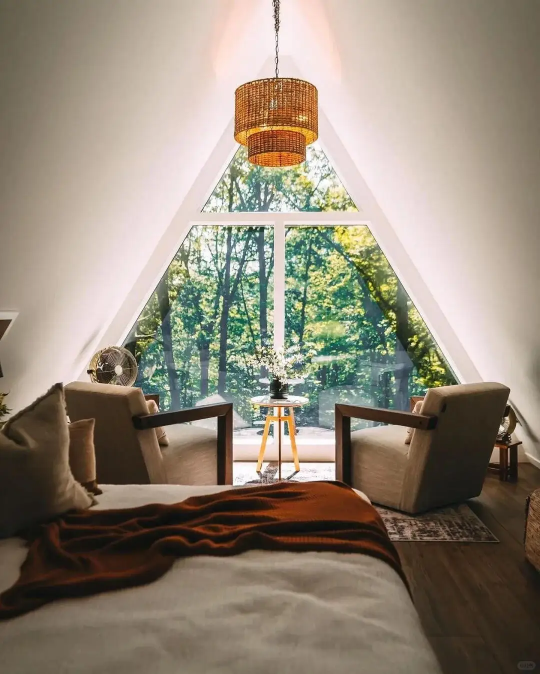 Outdoor Wooden Triangle House - Luxury Log Prefab Home