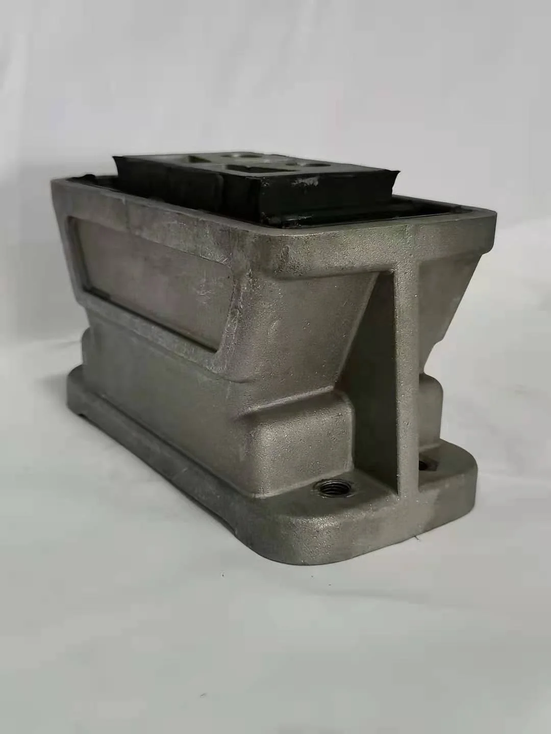 汽车发动机系统卡车发动机备件奔驰6452400218 6152400418 LK2628| Alibaba.com