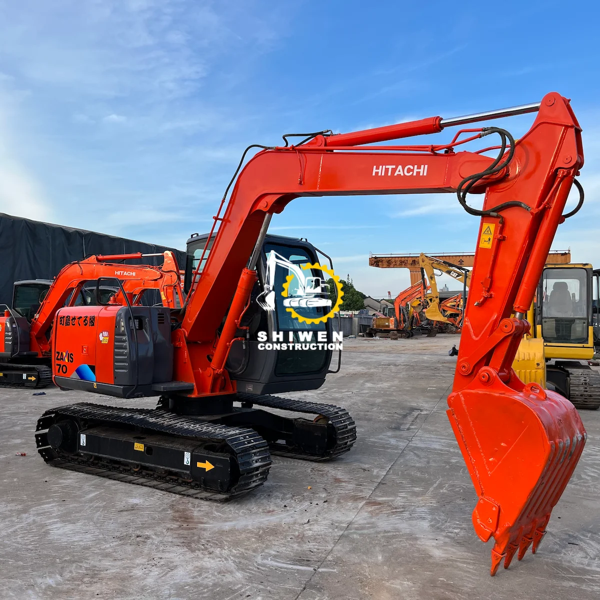 Used Hitachi ZX70 Excavator with Core Engine Gearbox Pump Components ...