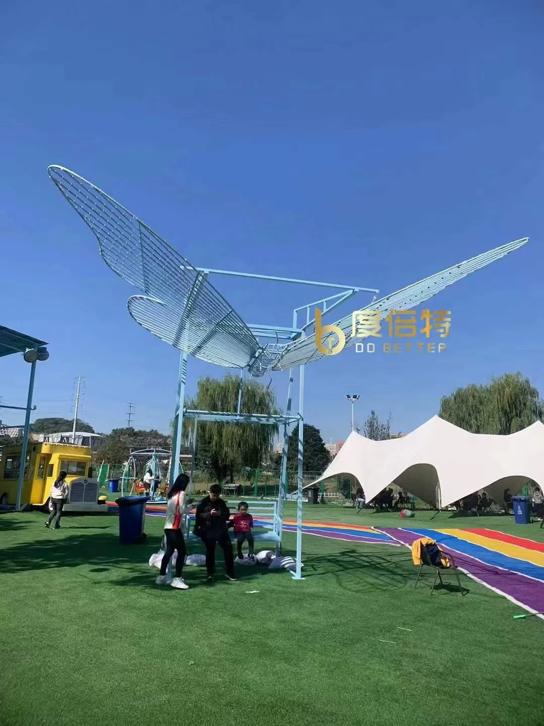 2023 Burning LED Flying Butterfly Luminous Wings Outdoor Light