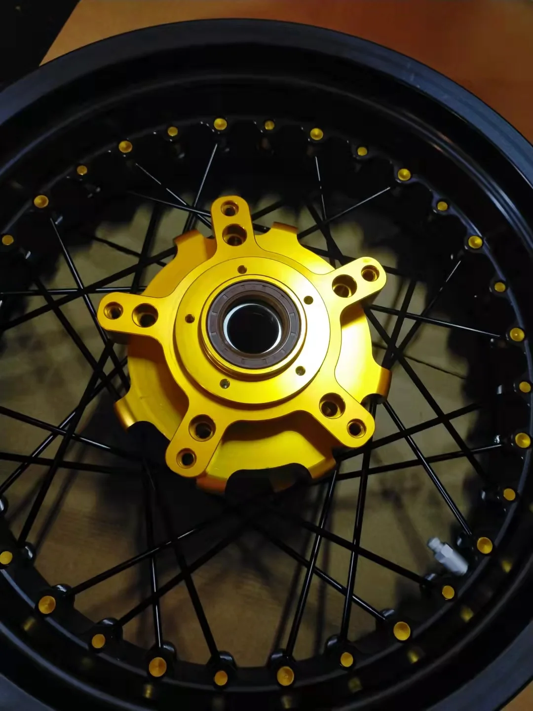 Vacuum Tubeless Wheels SE Supermoto CNC Alloy Wheels