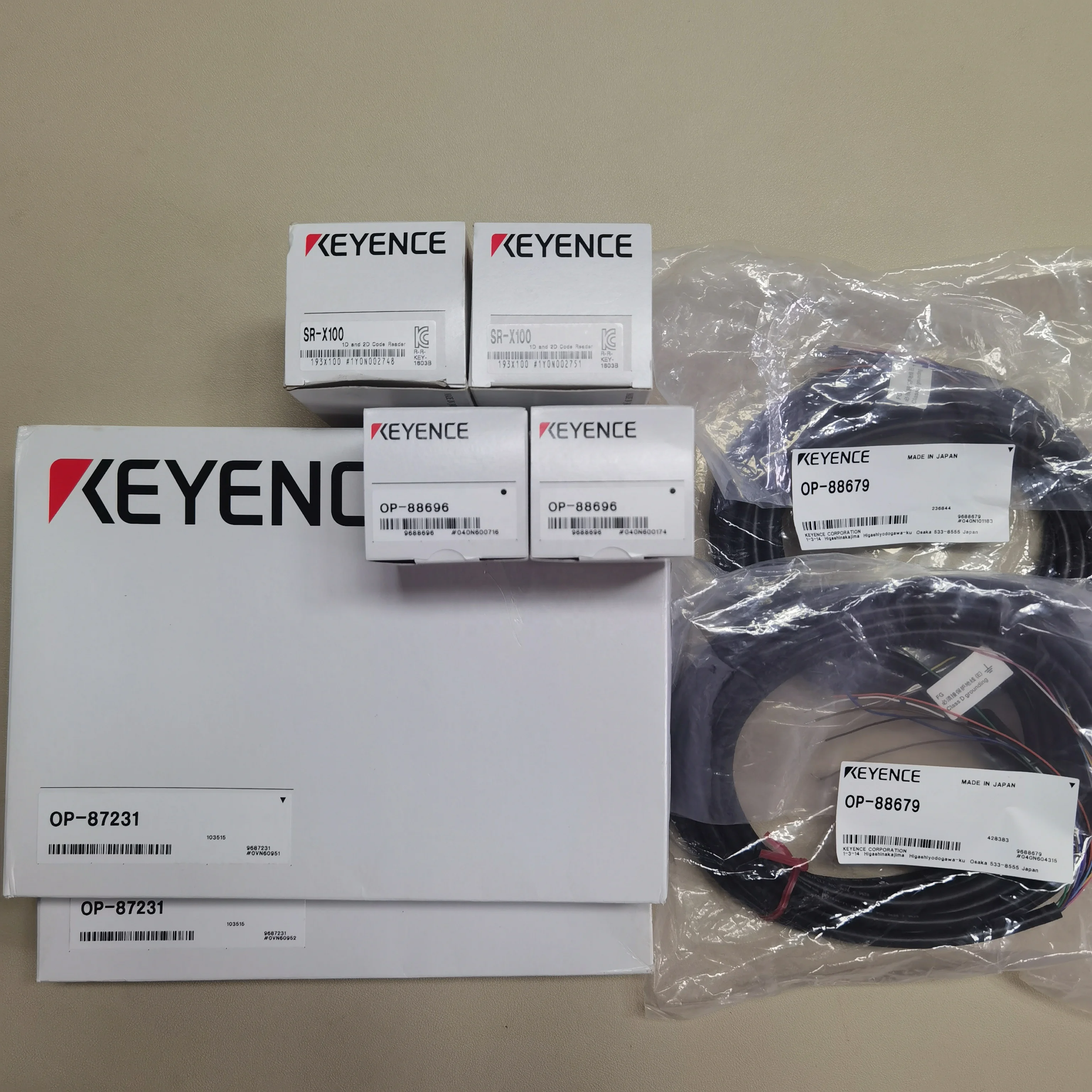 Keyence Op 88679 制御ケーブル 5m 電気機器・配線部品用 7765