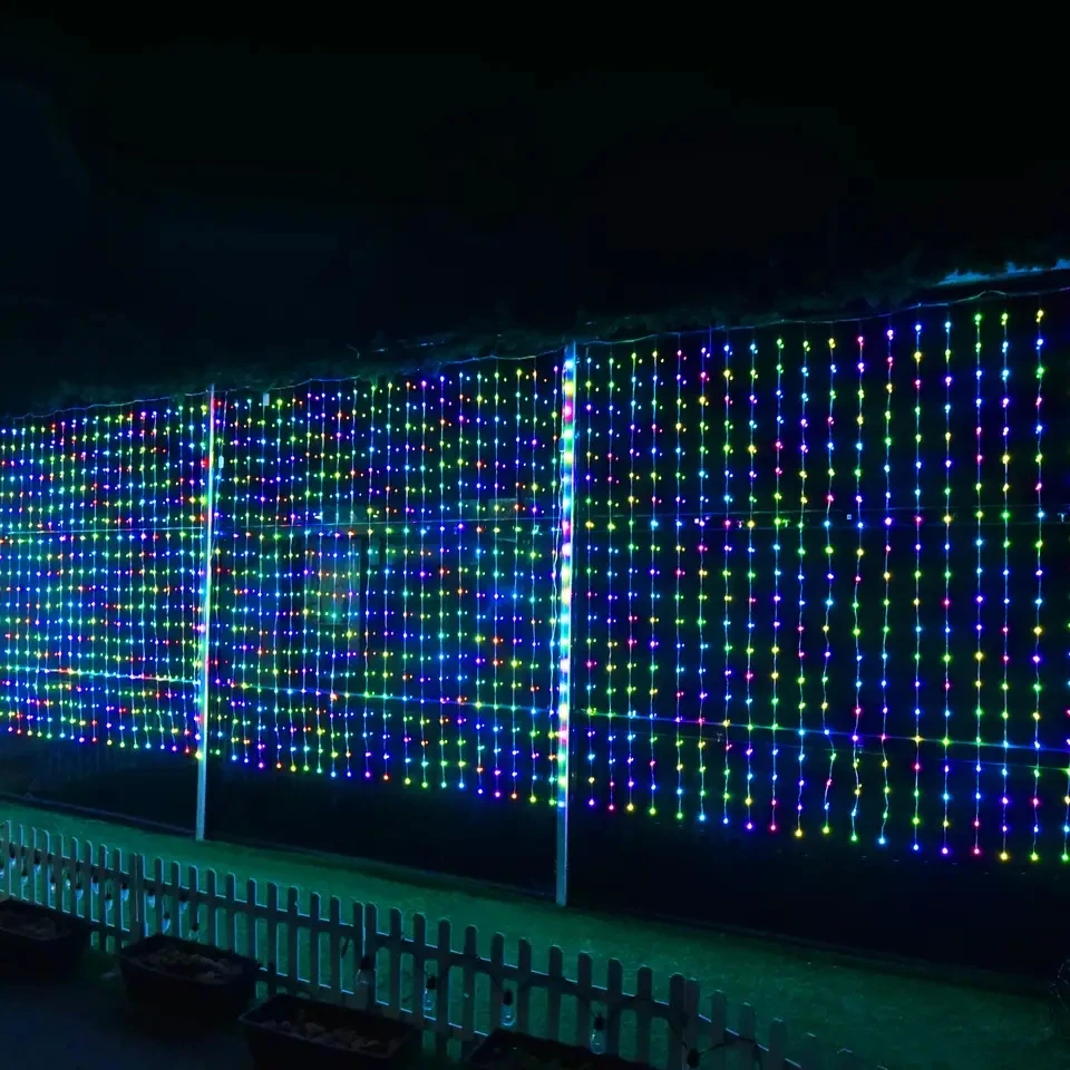 2*2M 400L APP Control Christmas Smart RGB Pixel Addressable Curtain ...