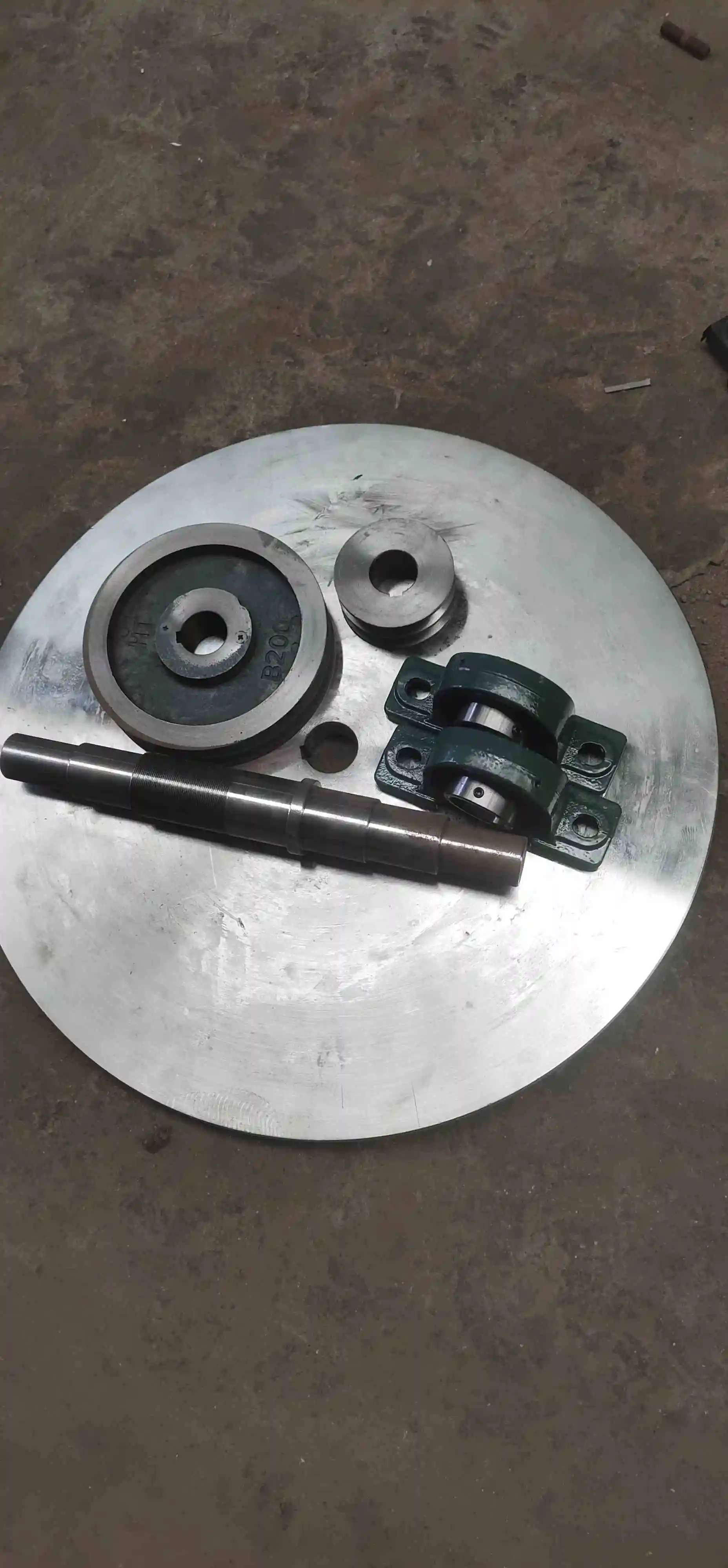 Free Energy Cast Iron Flywheel Generator - 60kg Perpetual Motion ...