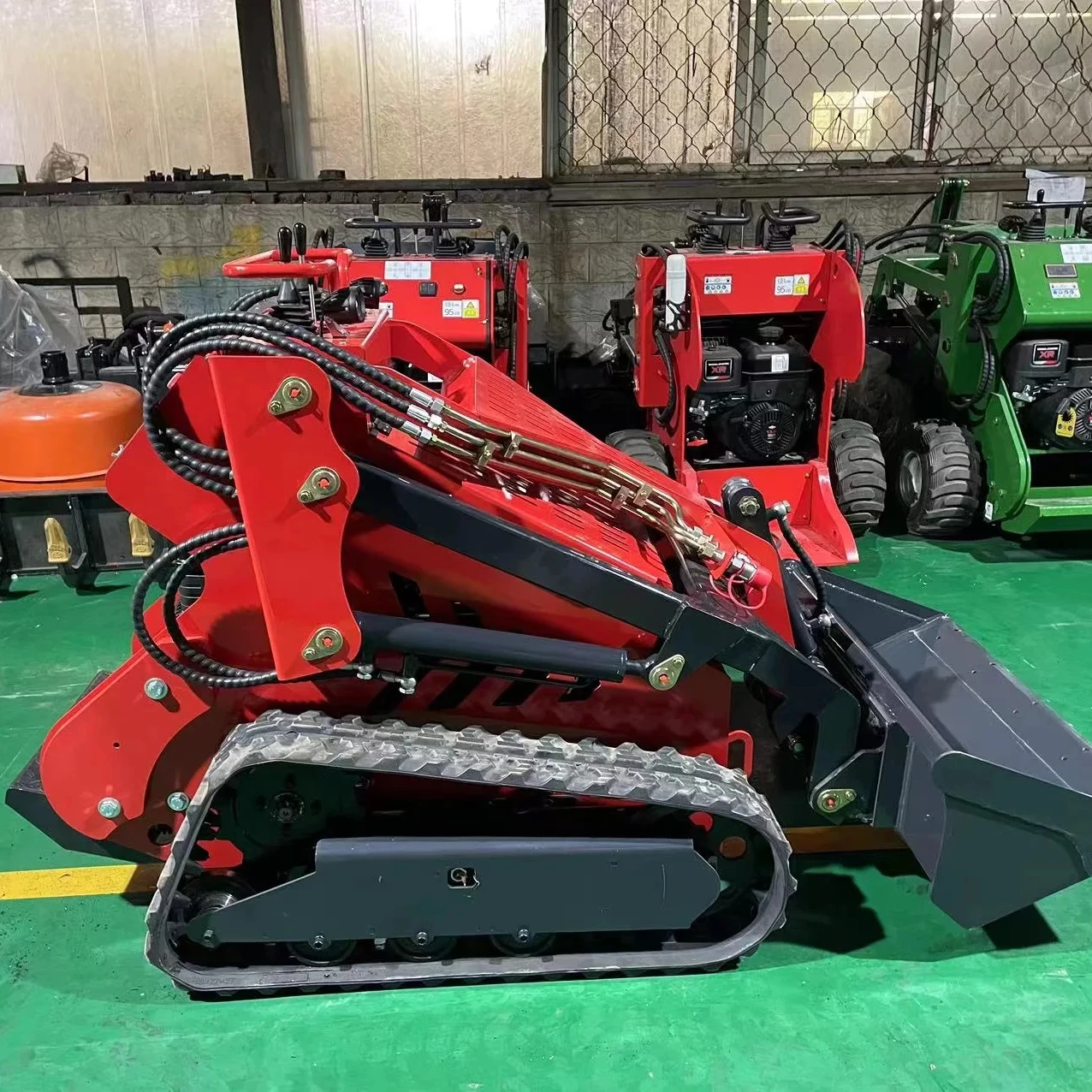 The Latest Mini Skid Steer Loader Automatic Balancing Mini Skid Steer ...