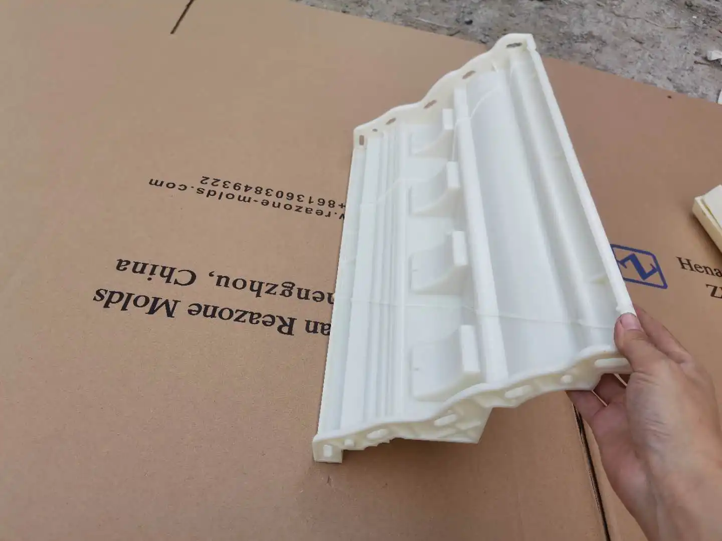 Decorative Concrete Eave Plastic Molds - Durable & Easy Install