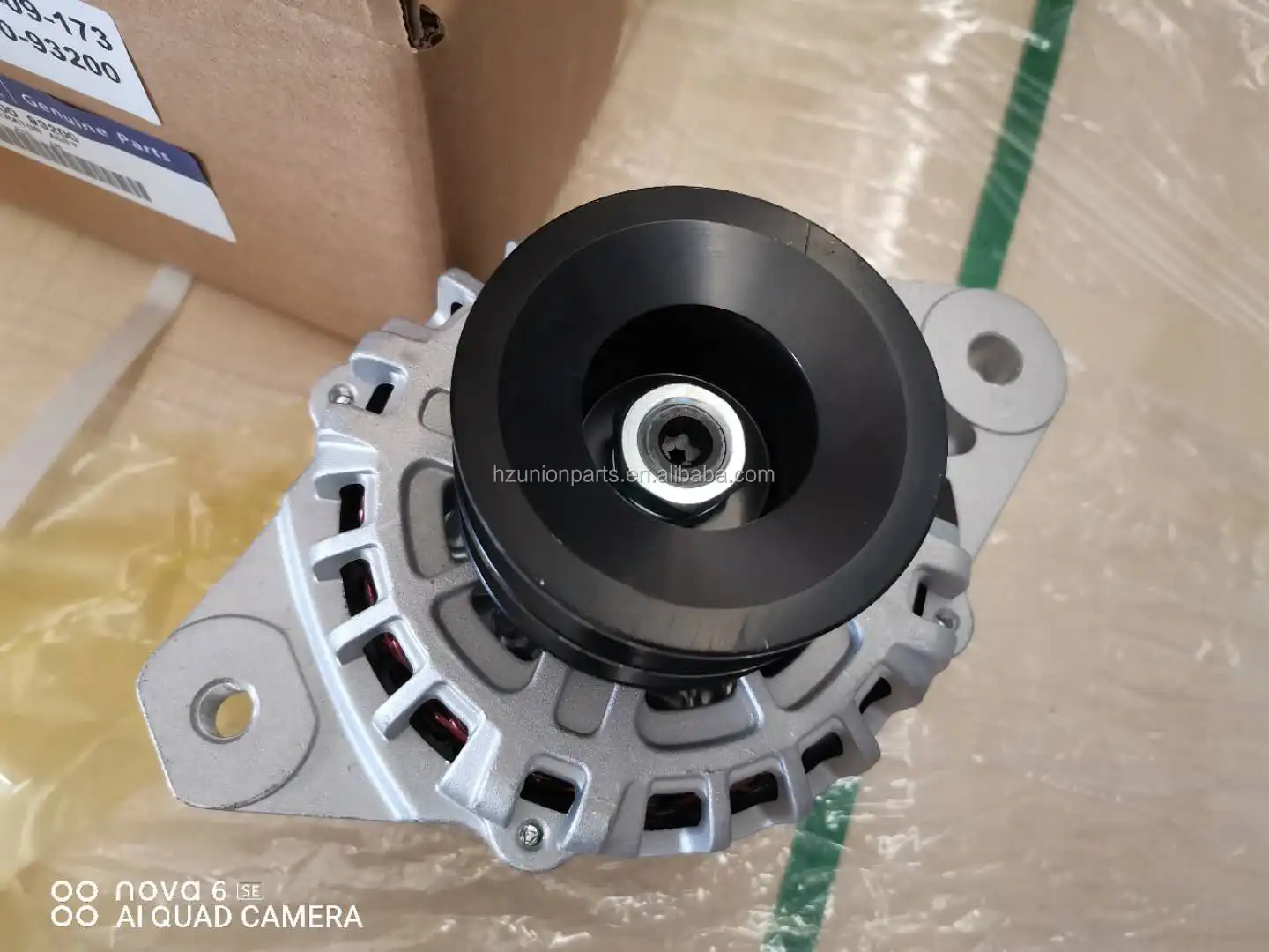 OEM 37300-93200 for Hyundai HD65 - Reliable Alternator