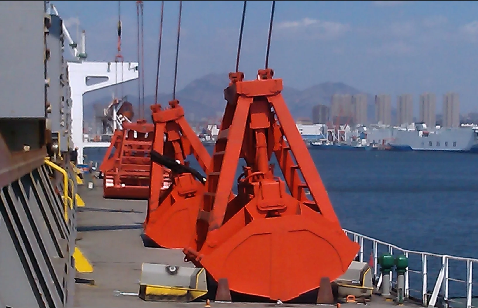 Direct Selling Mini Excavator Grapple Remote Control Grab For Waste ...