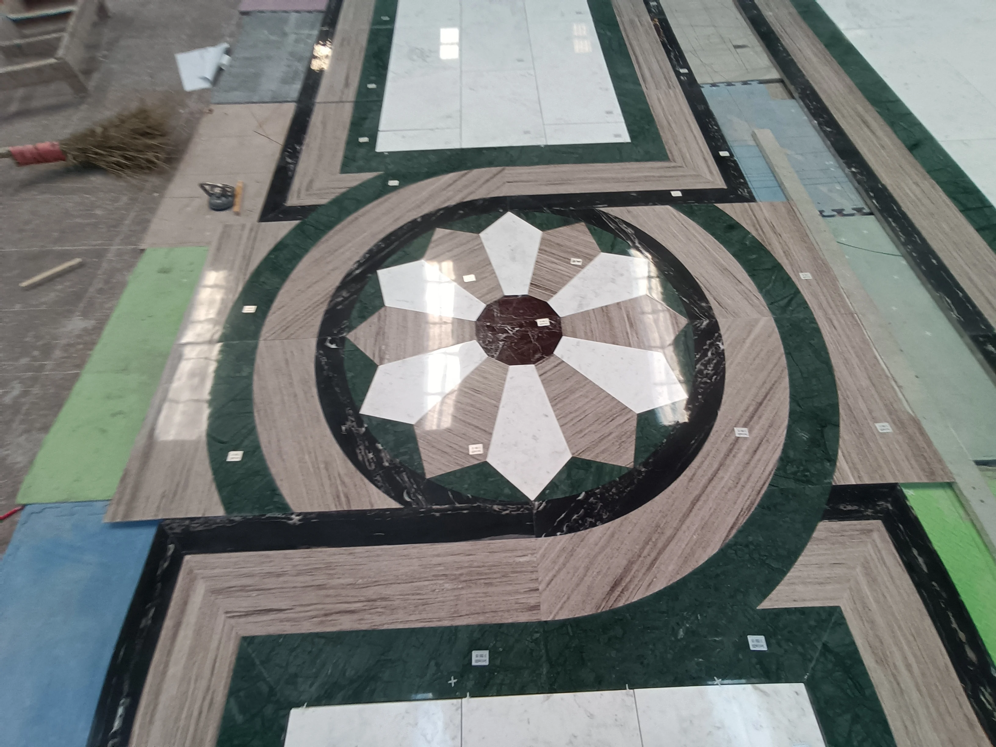 Natural Stone Waterjet Medallion Special Marble Inlay Flooring Flower ...