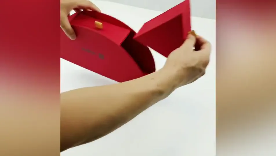 Custom Elegant Semi-circle Rigid Cardboard Inserts Cake And Chocolate ...