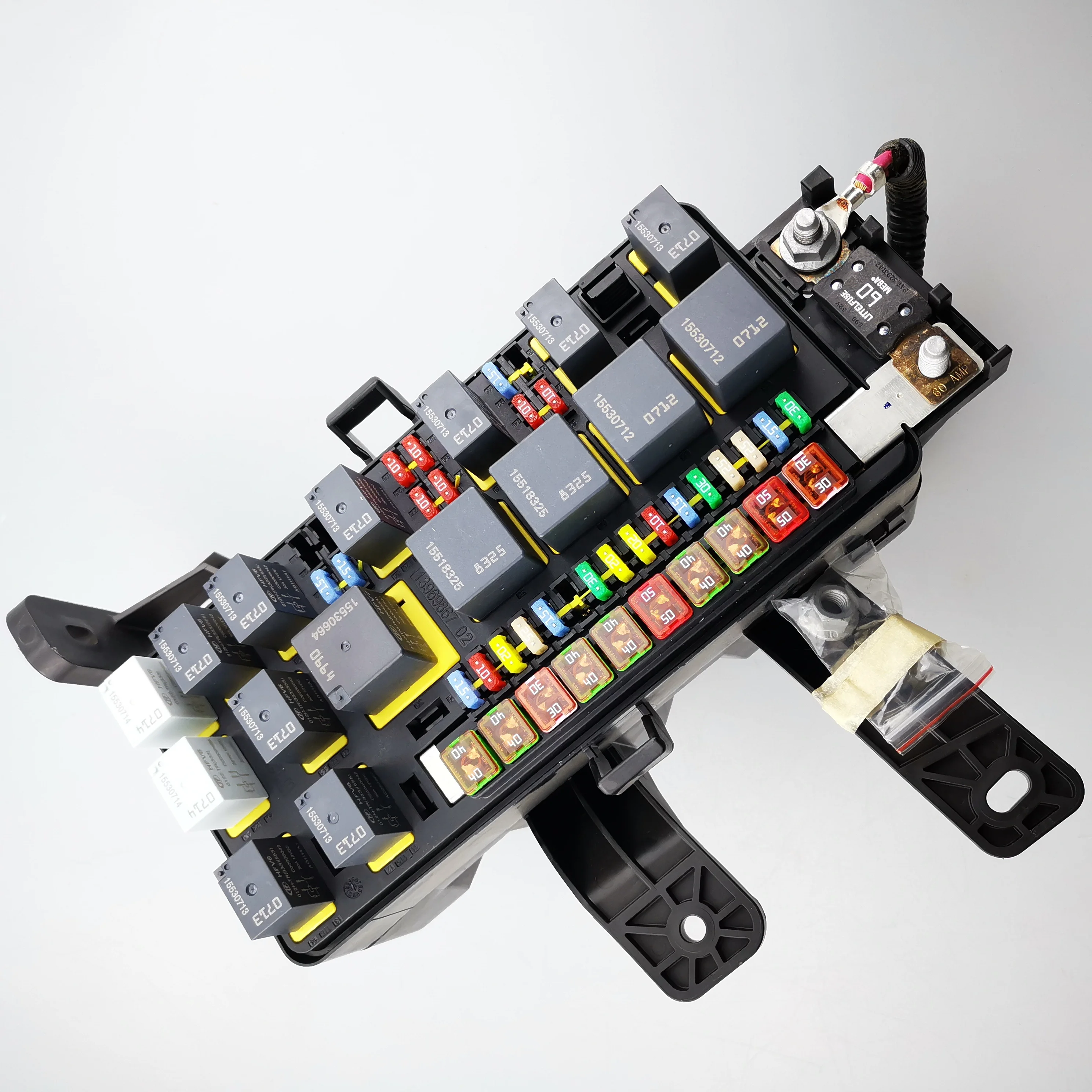 Saic Maxus G10 Fuse Box Assembly C00070778 - Buy Main Fuse Box Assy,Idv ...