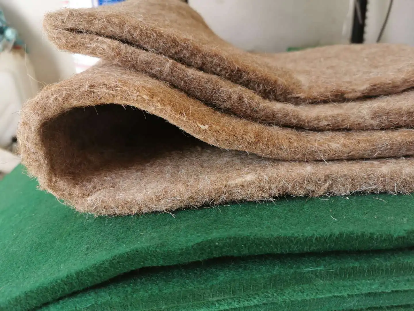 Biodegradable 100% Natural Nonwoven Needle Punch Jute Felt Hemp Felt ...