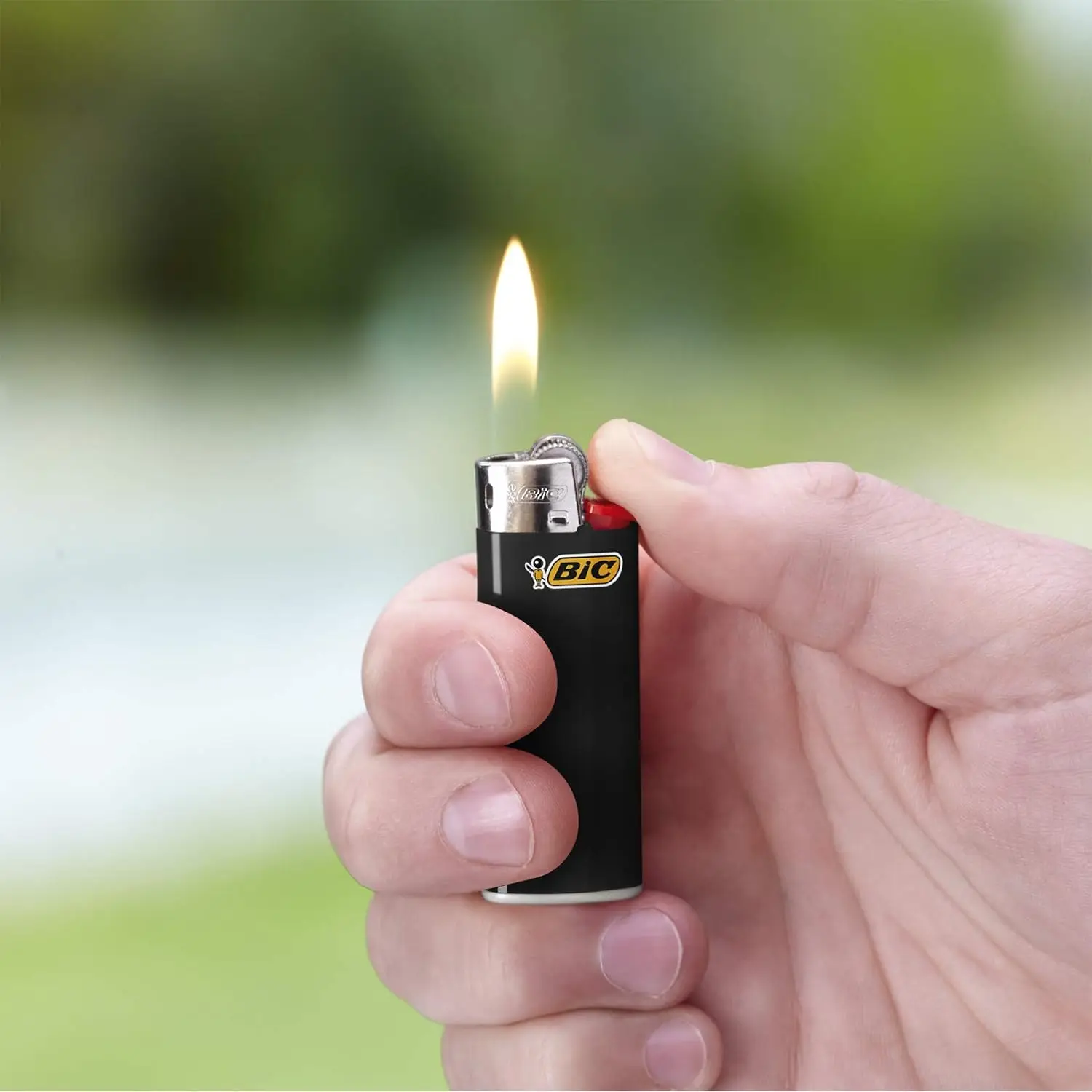 J25 Long Lasting Mini Lighters Assorted Colors Tray of 50 Plastic Gas ...