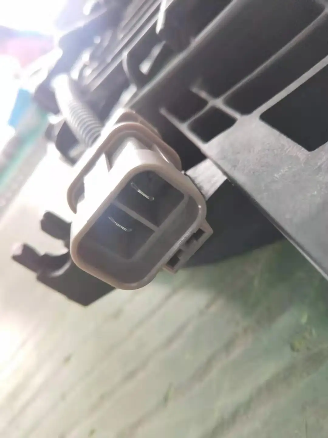 High Quality DYHA-5-114 for Hyundai Starex 07 H1 A/C Fan Assembly