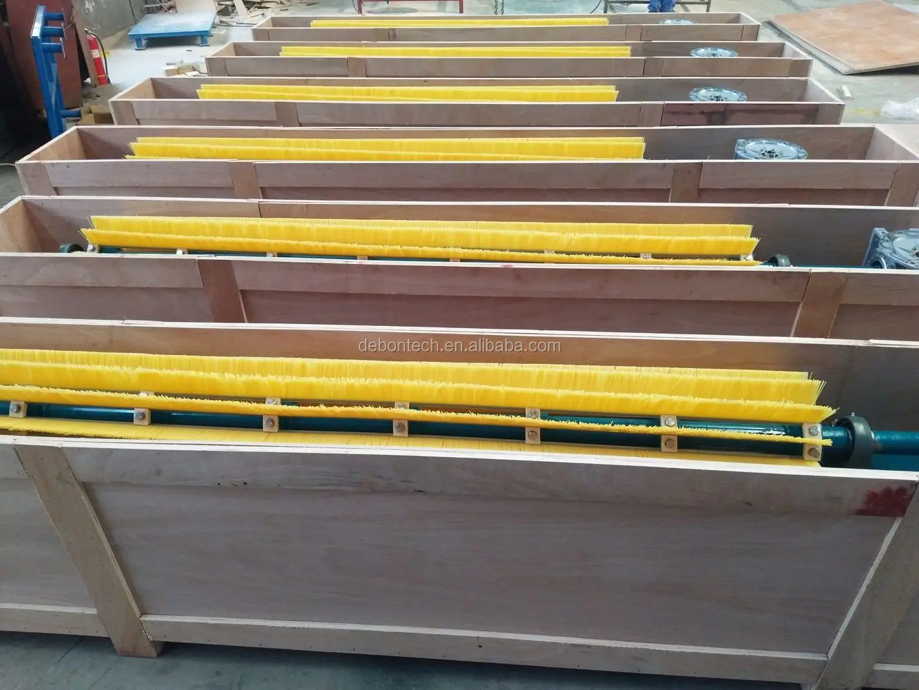 Nylon Roller Conveyor Belt Brush Cleaner Scraper For Conveyor - Buy ...