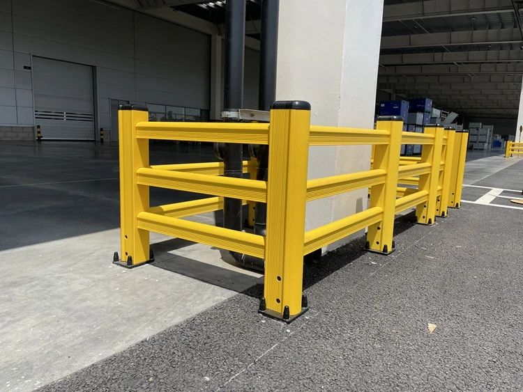 Security Guard Crash Barrier Road Traffic Safety Guardrail Systems For ...