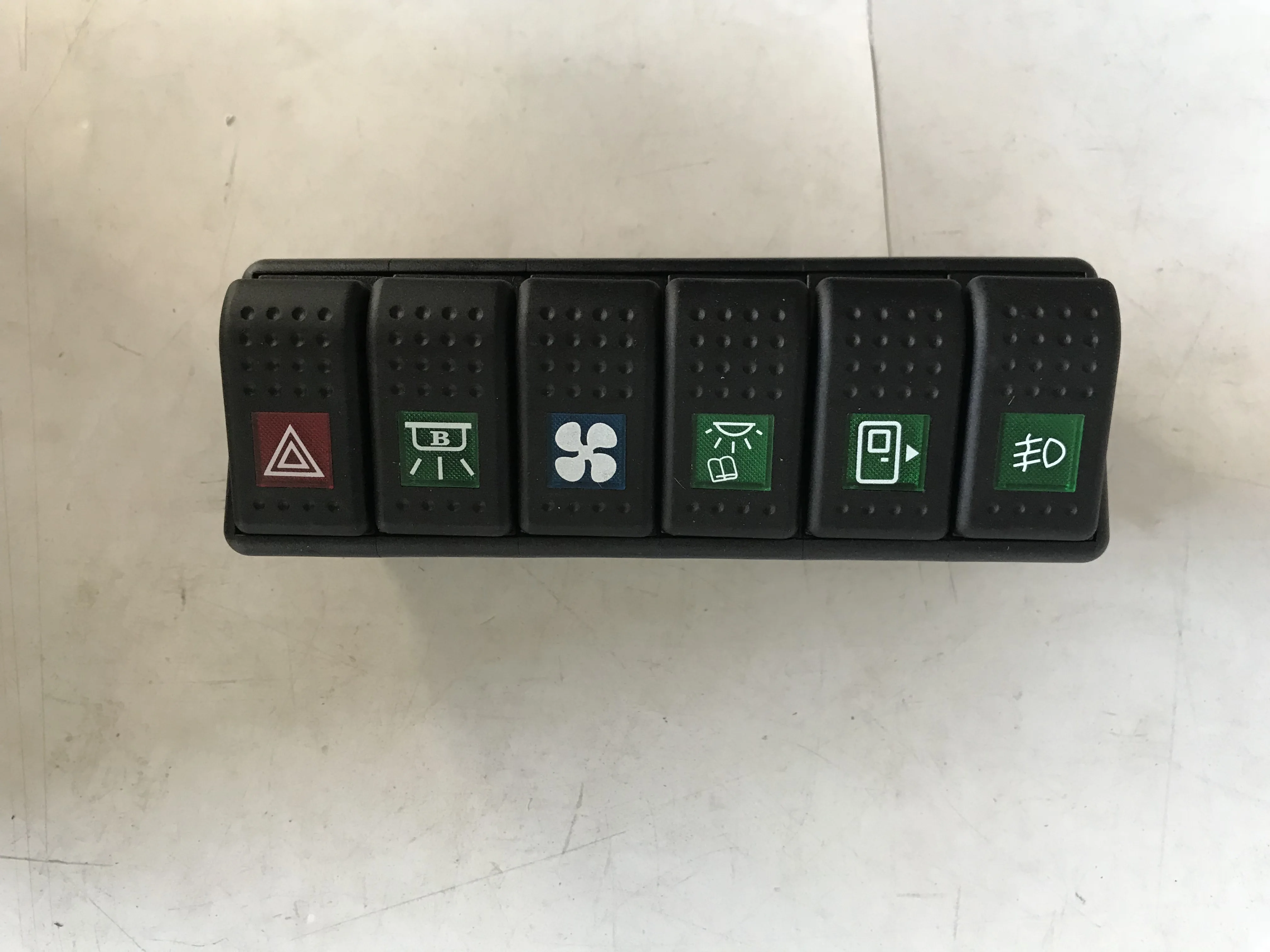 Coach Bus Retarder Switch W/LOGO HC-B-54003 - Universal