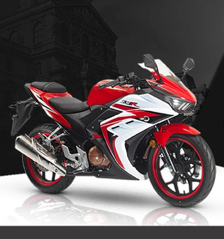 200CC Sports Motorcycle - Heavy Locomotive with 19L Fuel Capacity
