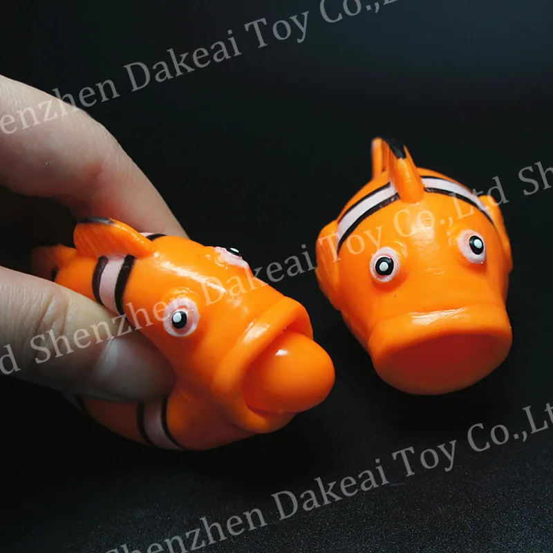 Rubber Clown Fish Family Bathtub Pals Floating Bath Pool Toy Pop Out ...