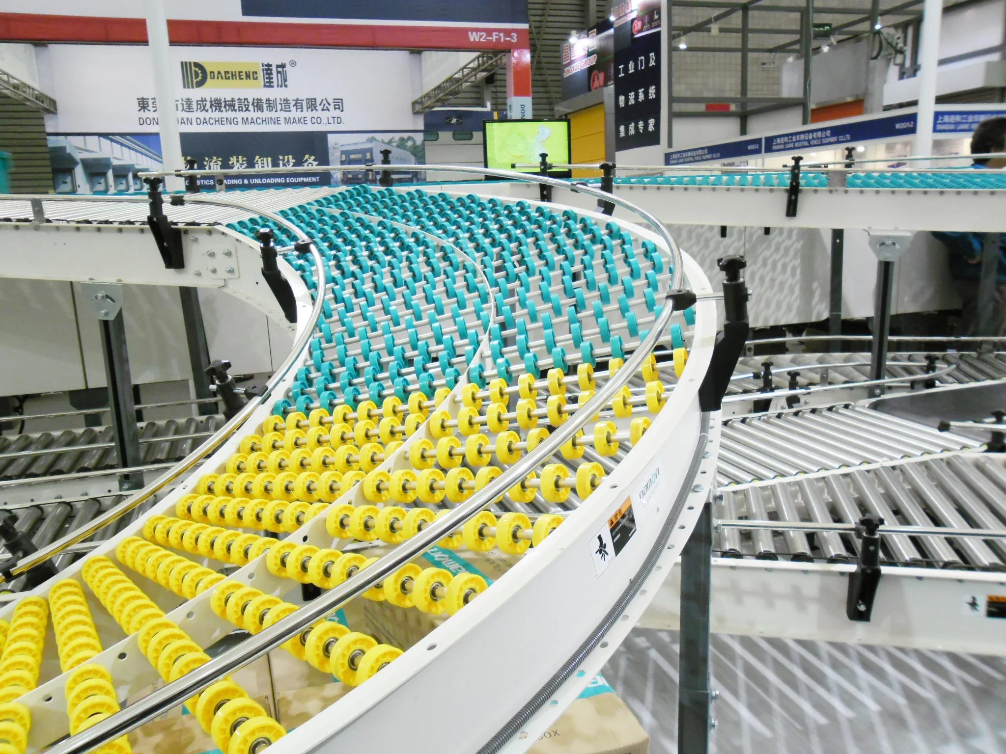 Esd Placon Roller Track & Kanban Shelving For Manufacturing Line ...