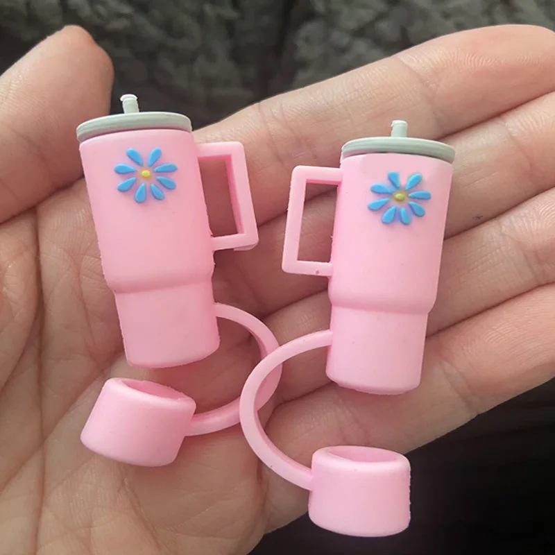 New Arrival Silicone Straw Dust Toppers Multicolored Tumbler Cup Shape ...