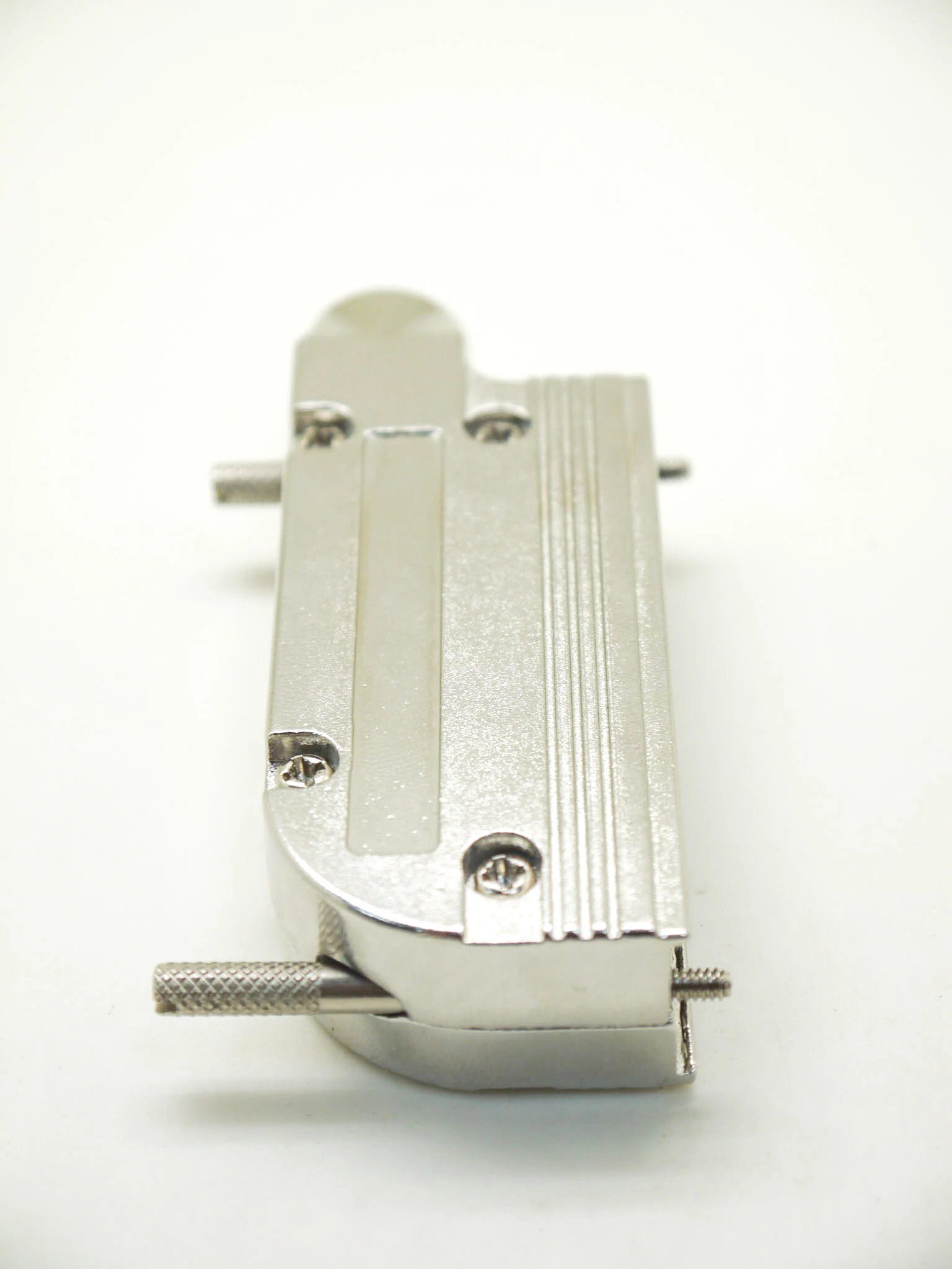 DB25 & HD44 Right Angle Hood - Metal D-Sub Backshells