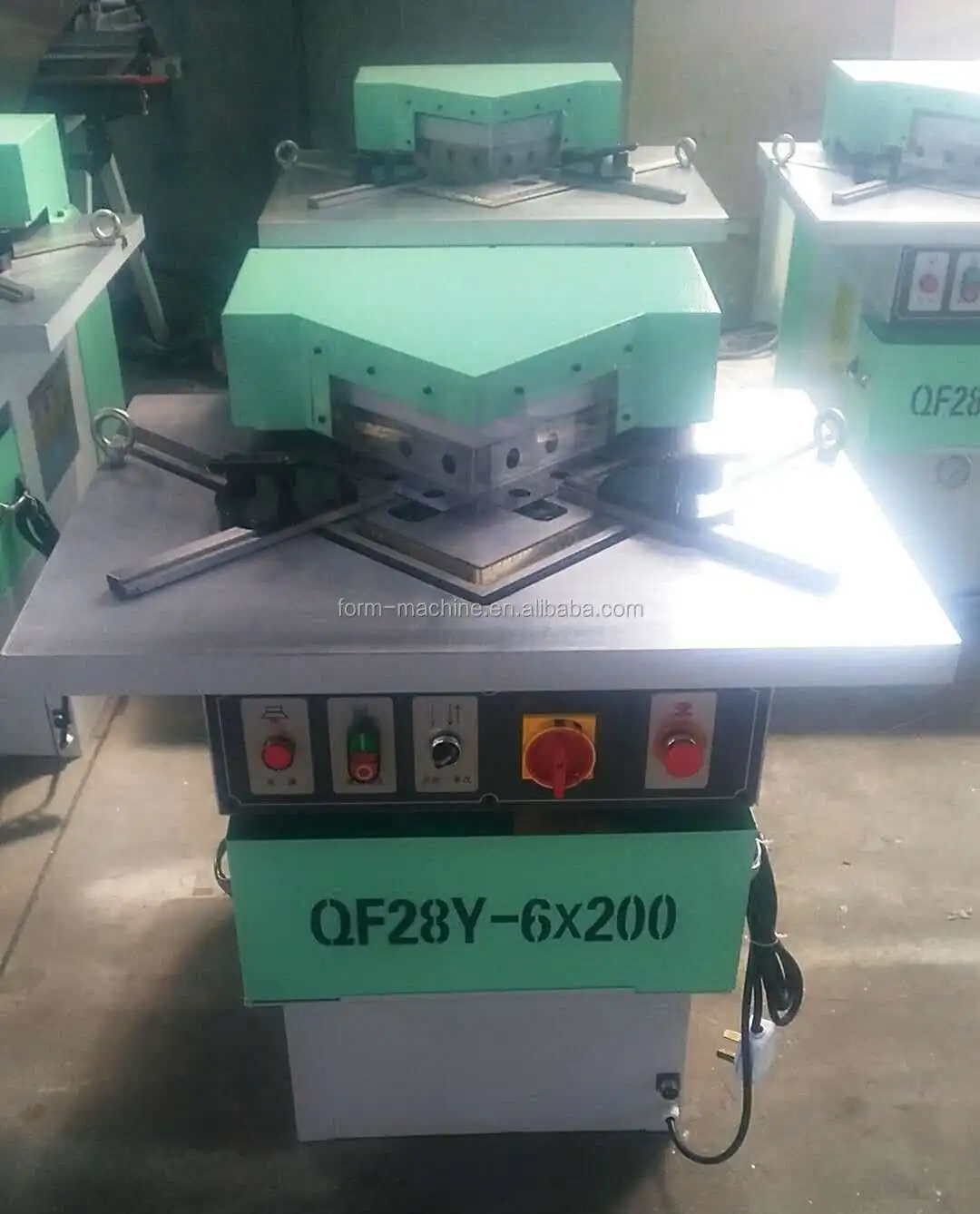 Hydraulic Corner Notcher,Angle Notching Machine,Angle Cutting Machine ...