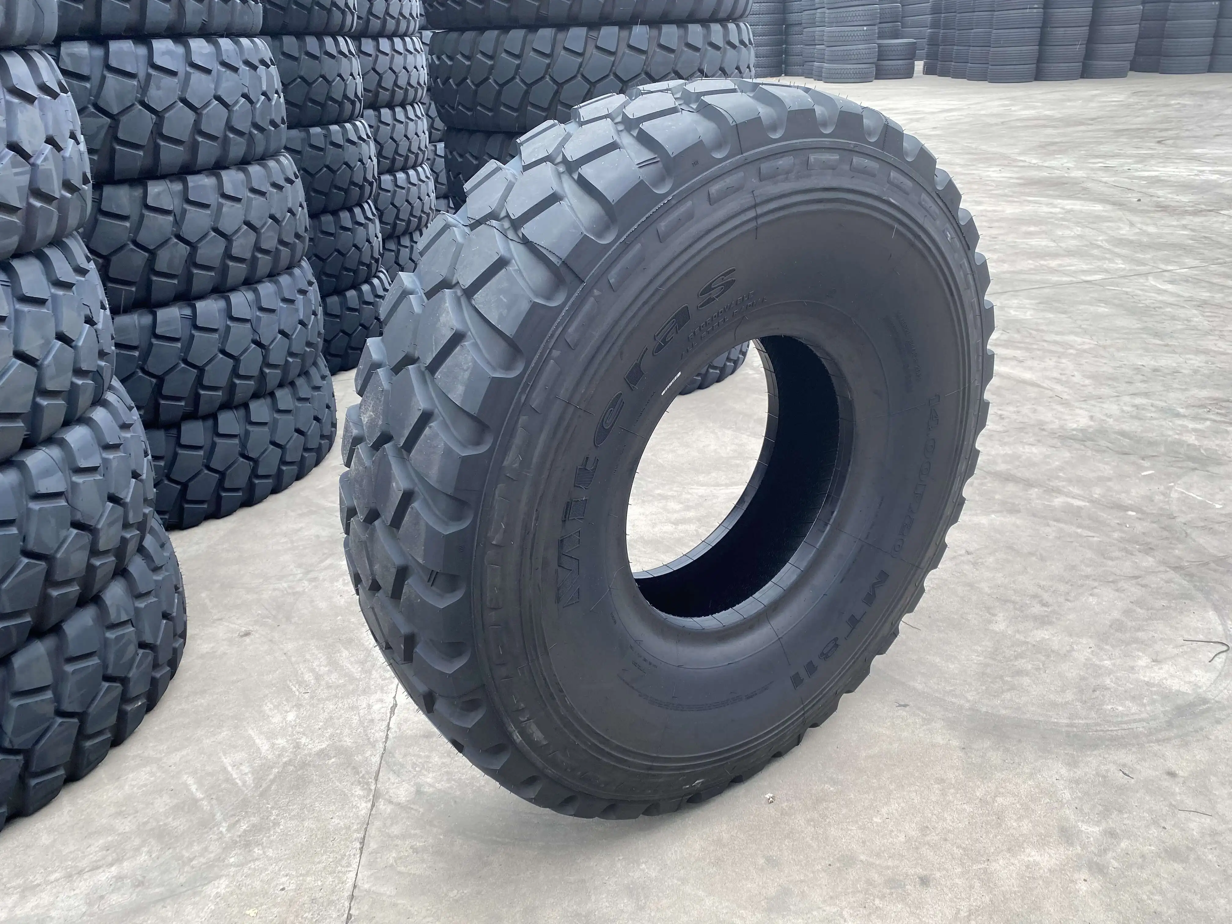 Miteras 14.00r20 Cross Country Tyres Wholesale Price For Truck Otr Tbr Tires Mt811 Hot Sale ...