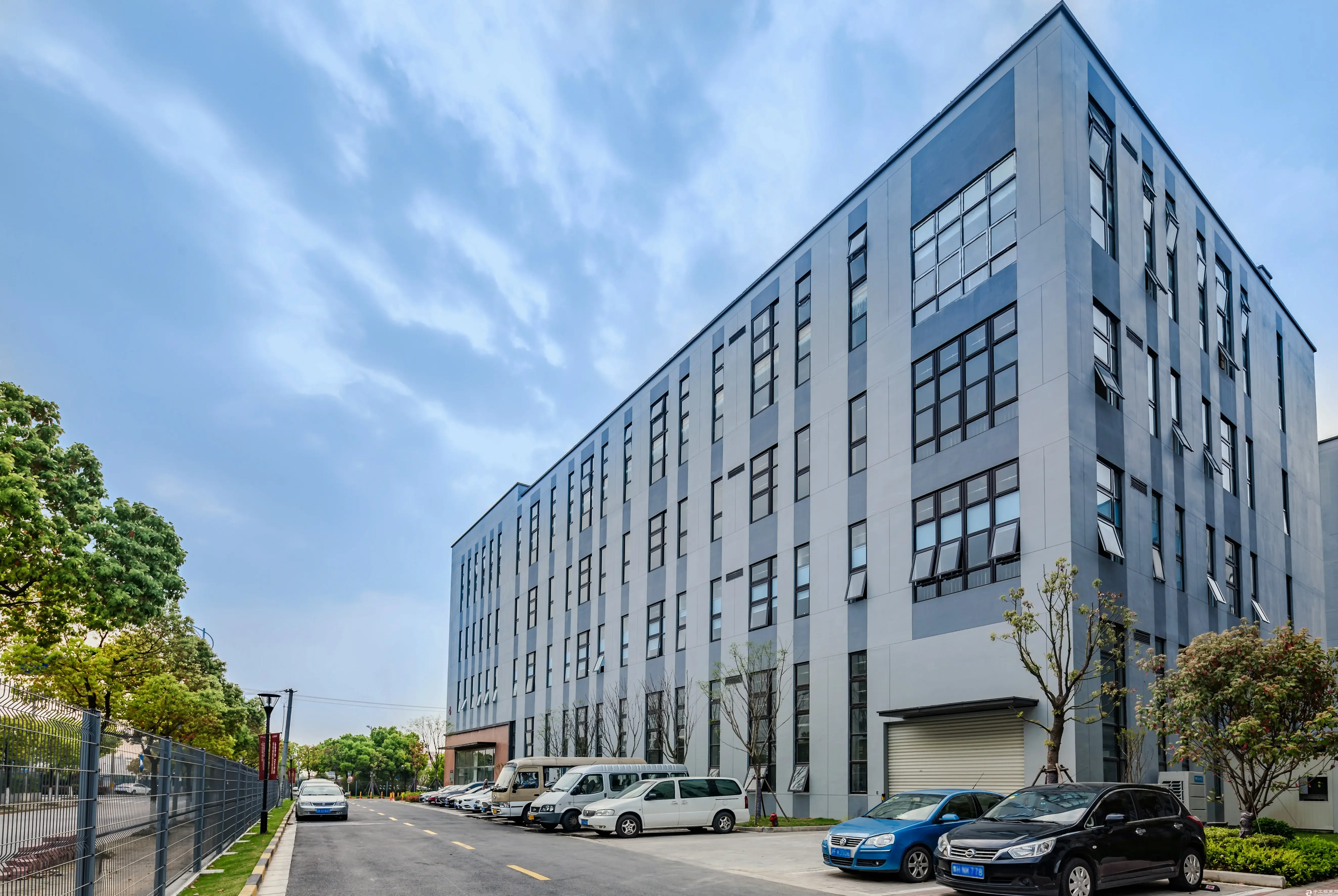 BYD Song PLUS EV DMI Control Arm - 12546366-00 SA3F-2904010