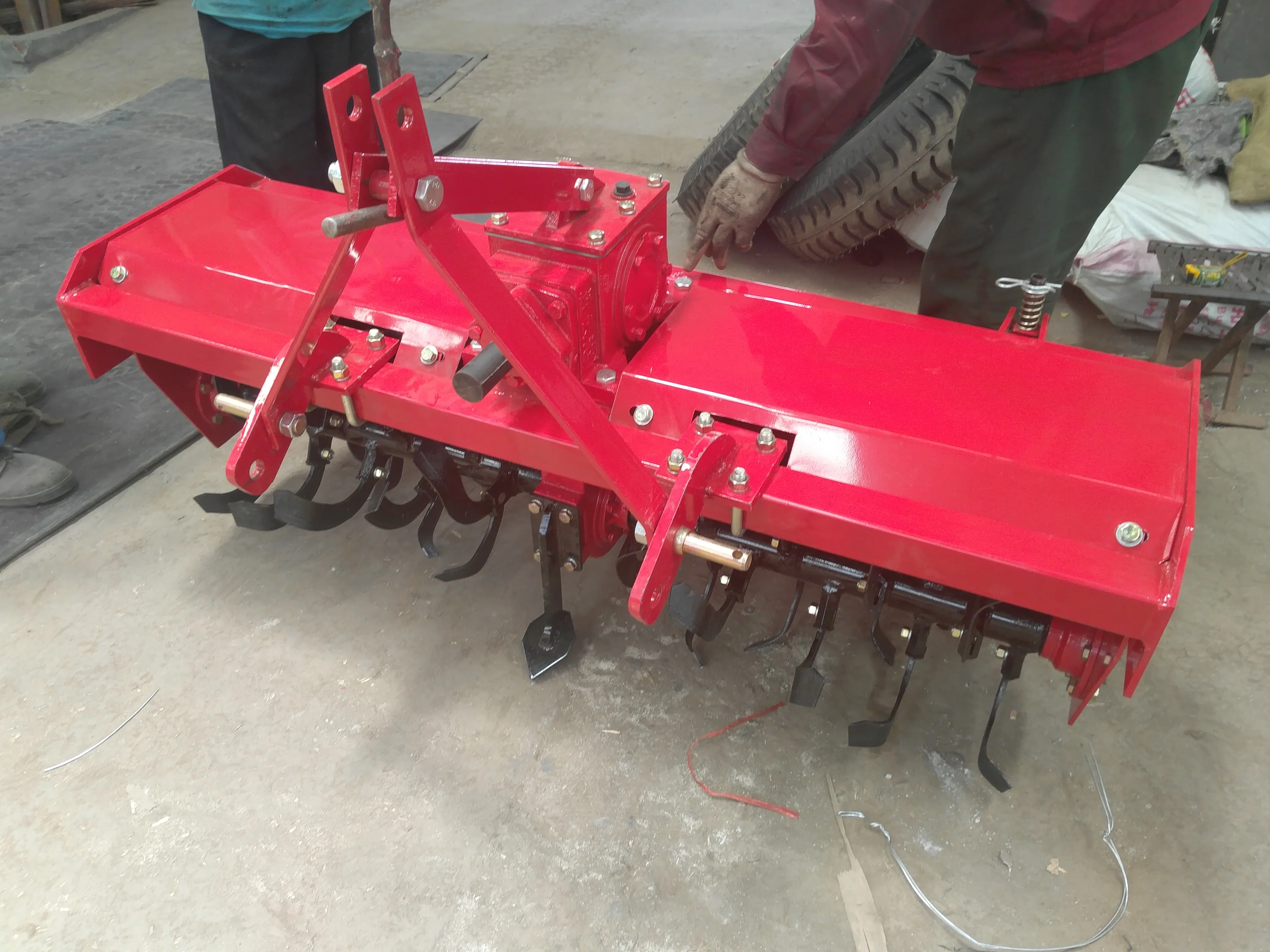 3 Point Tractor Rotary Cultivator Tiller Ploughing Machine - Buy Rotary ...