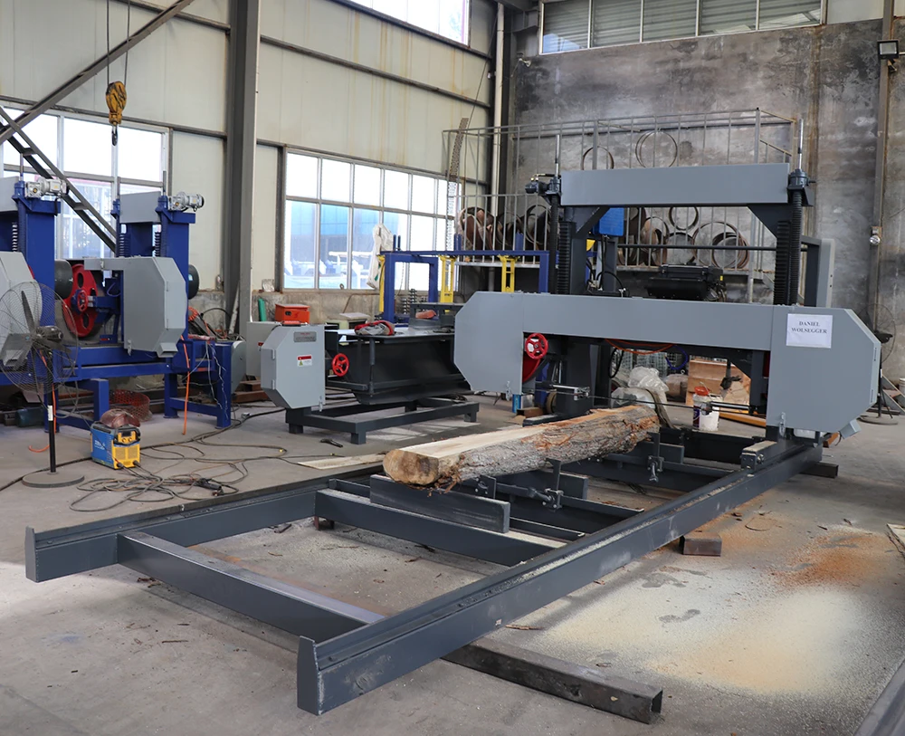 Portable Wood Cutting Machine - Efficient Tree Trunk Sawing