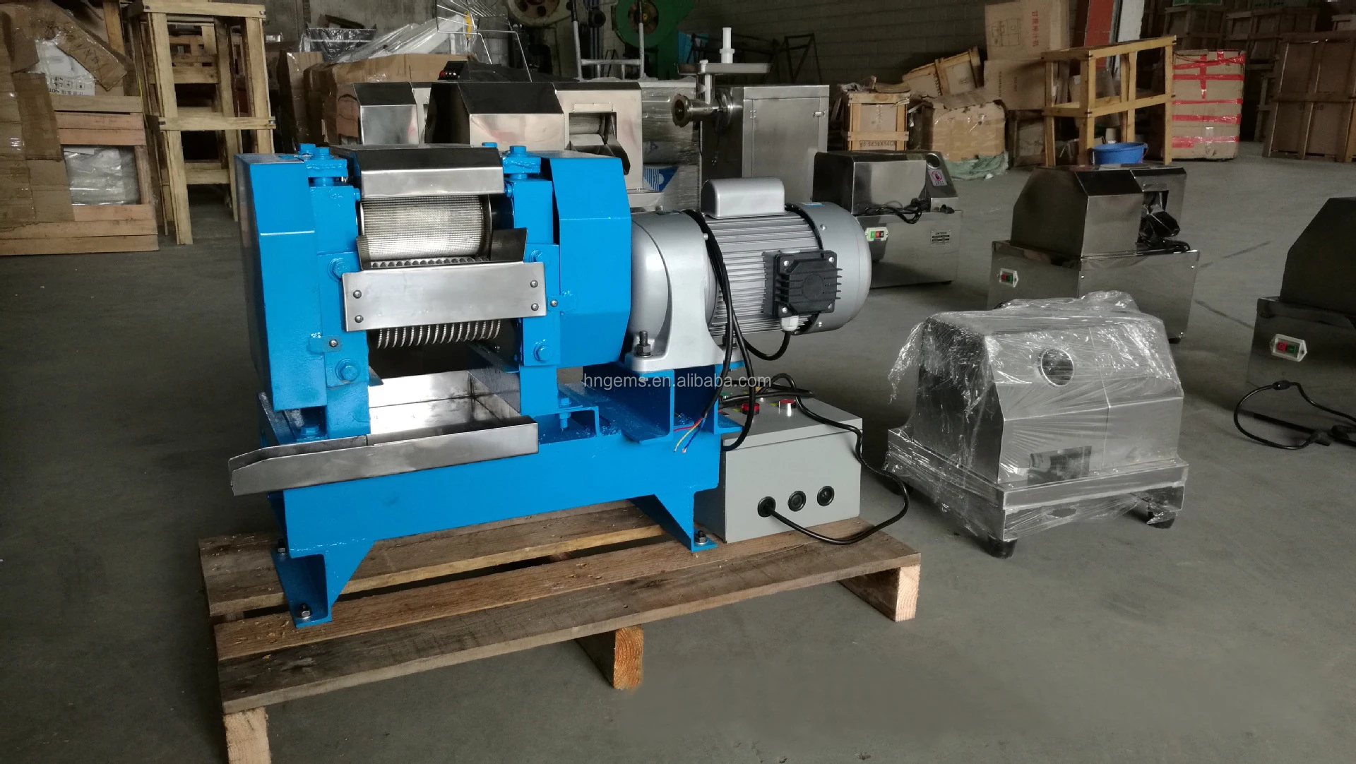 Industrial Sugar Cane Juice Extractor - Efficient & Eco-friendly