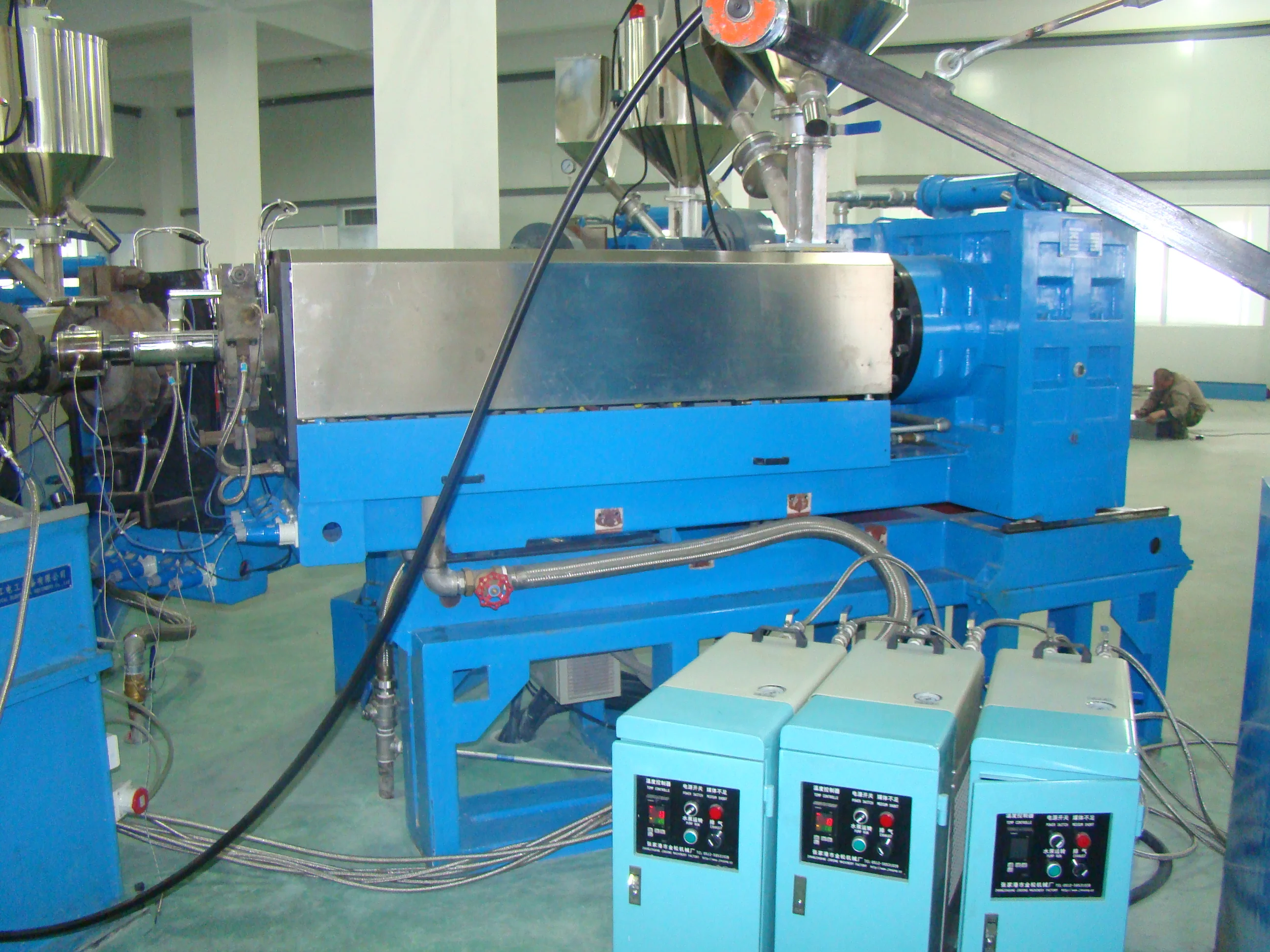 SWAN 6~35kv Power Cable XLPE 3-Layer Co-Extrusion Line