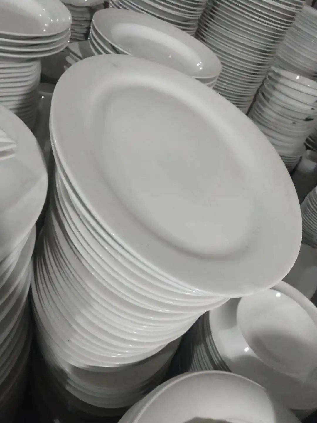 Wholesale White Porcelain Plates - Durable & Versatile