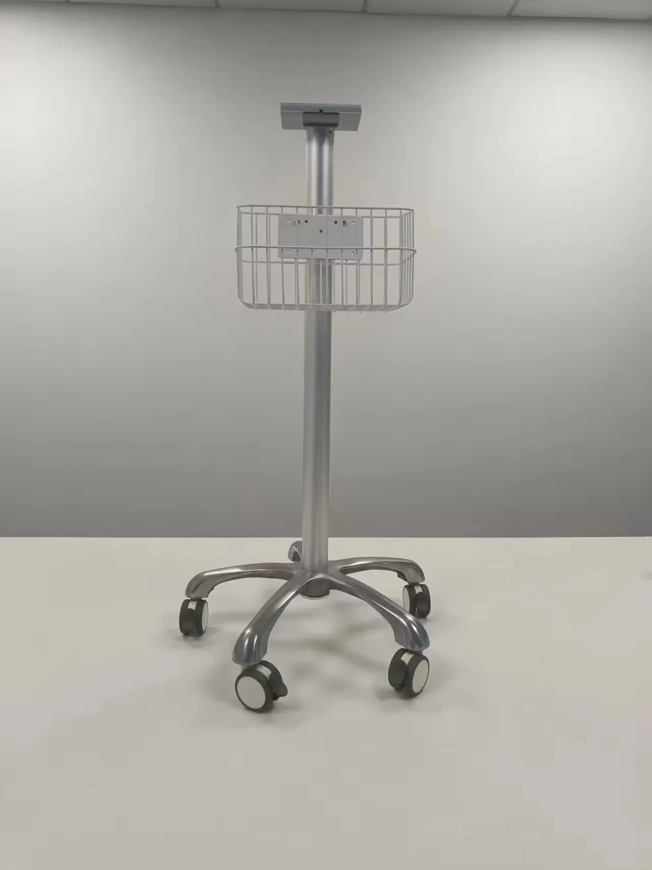 Amain Hospital Clinic Stainless Steel Height Adjustable Cardiac Monitor ...