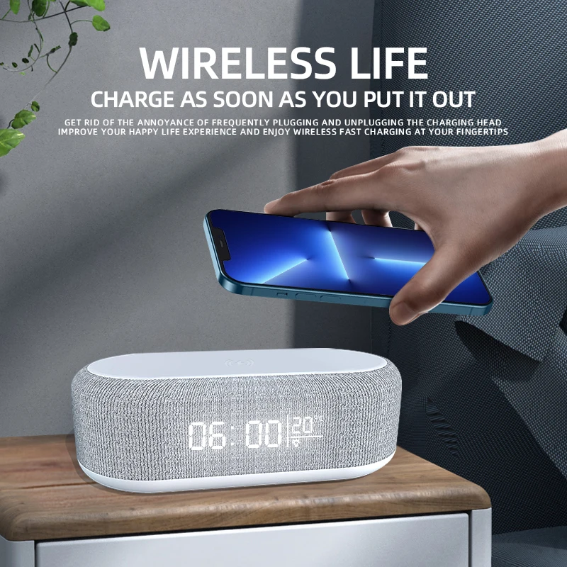 Wireless Charger Alarm Clock LED - Fast Charging & Night Light