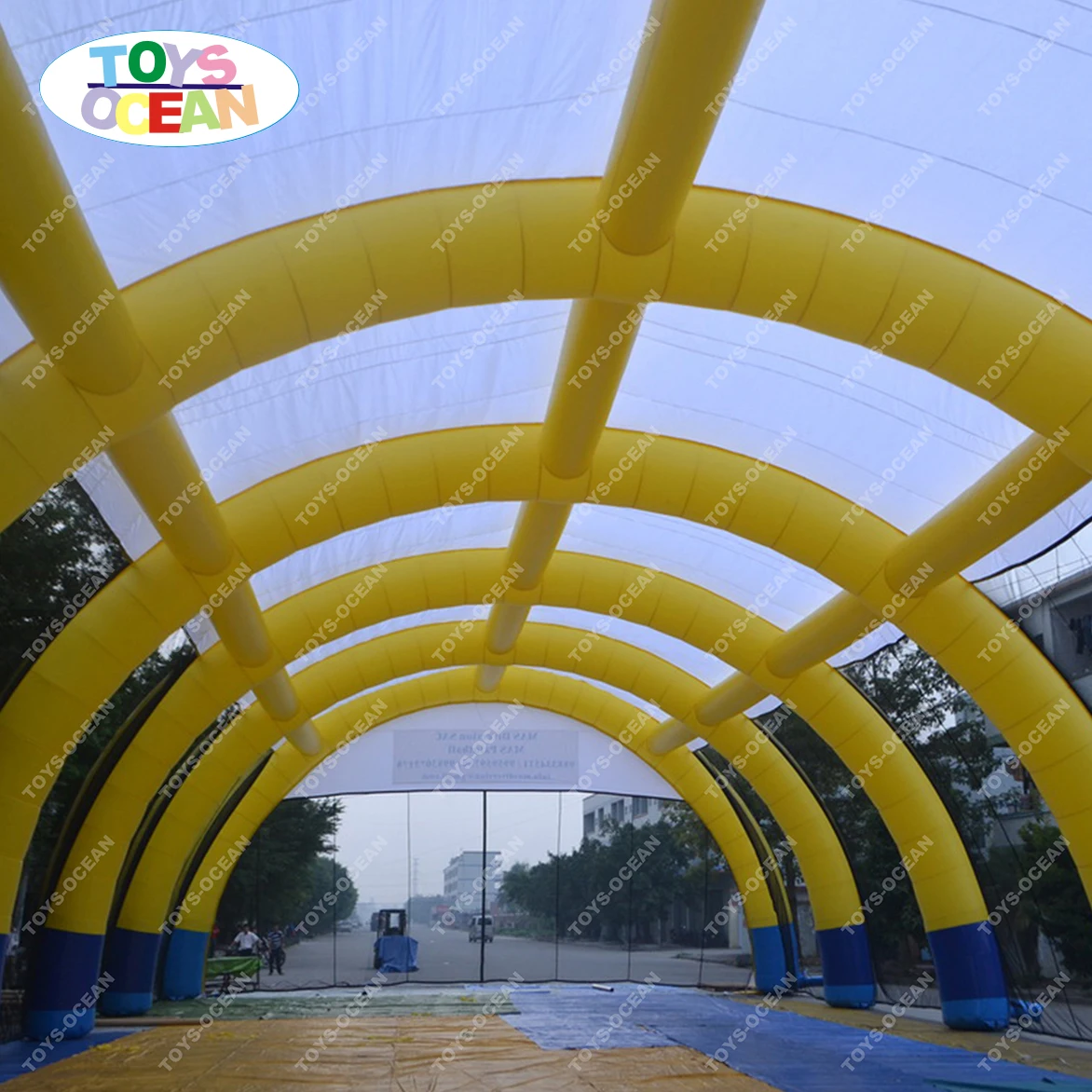 Outdoor Large Football Stadium Tent - Inflatable Bunker Tent