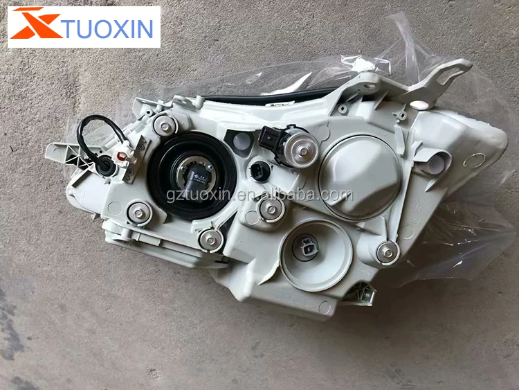 High Quality Headlight for TOYOTA CROWN 2012-2016
