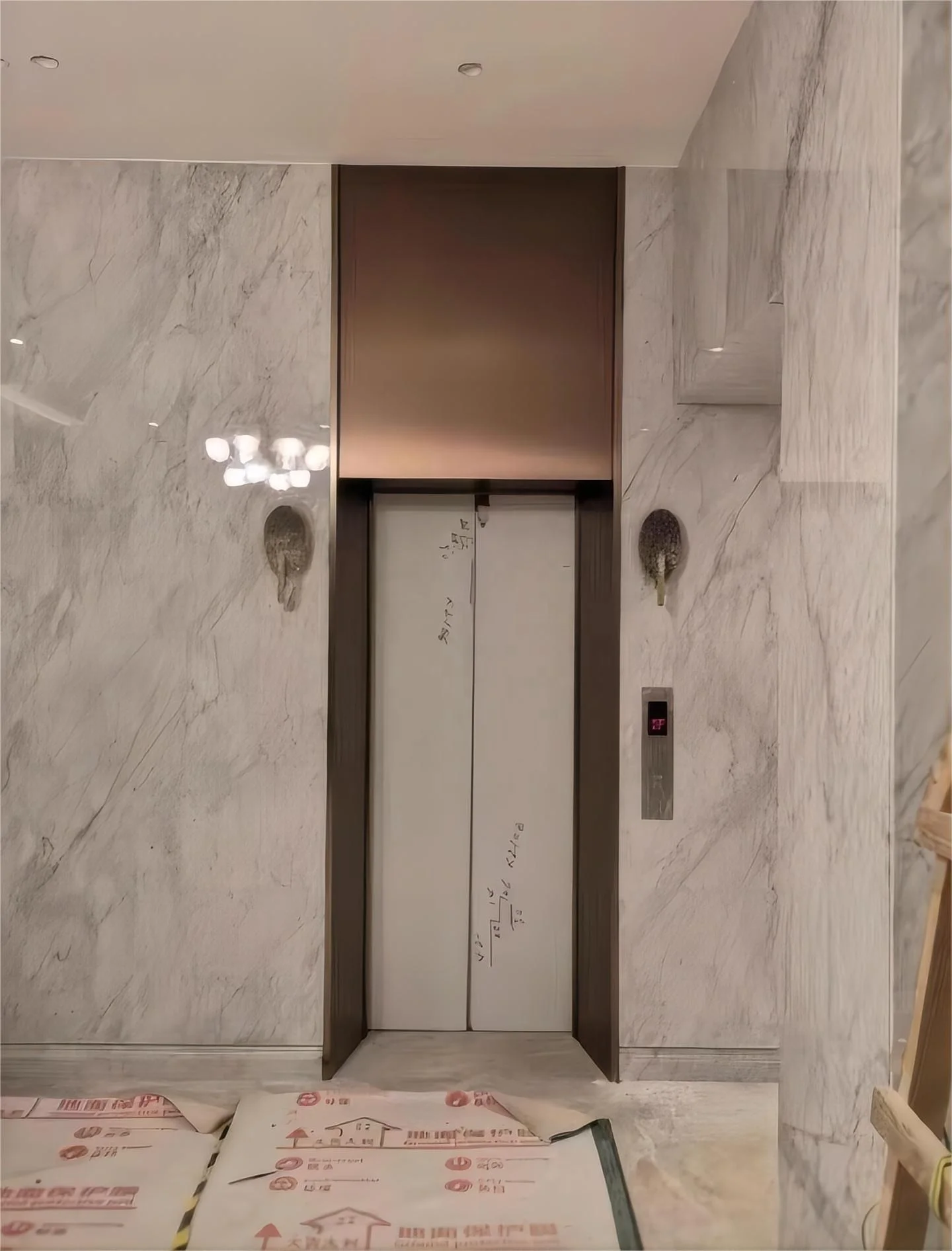 Hotel Lobby Elevator Elevators Of Stainless Steel Shell Edging Housing ...