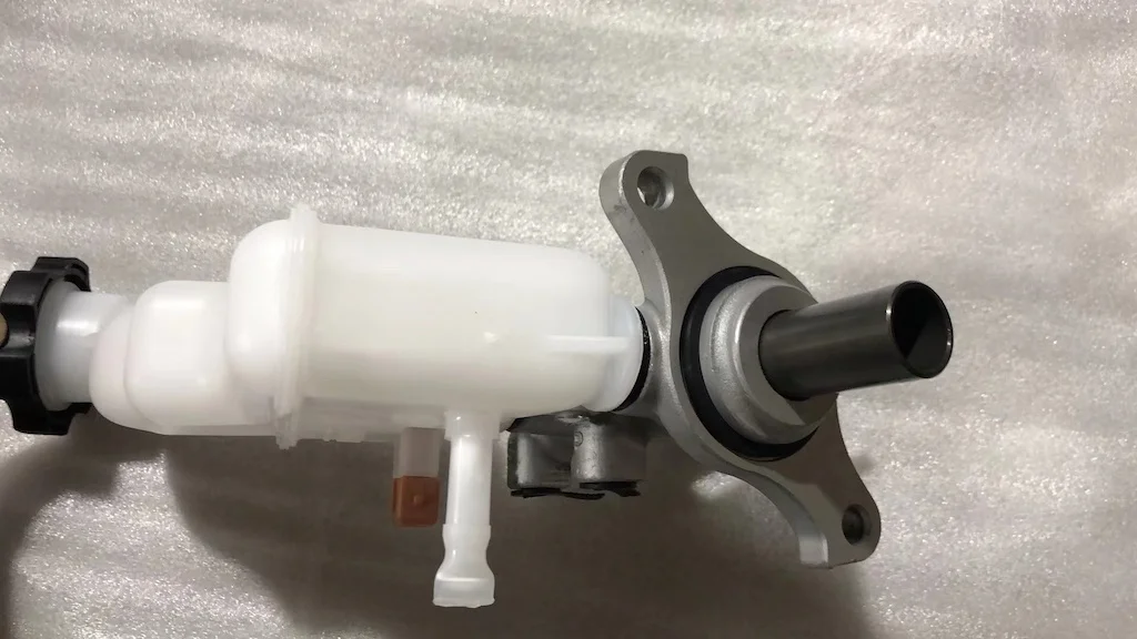 Brake Master Cylinder For Hyundai Accent Solaris 58510-1r000 58510 ...