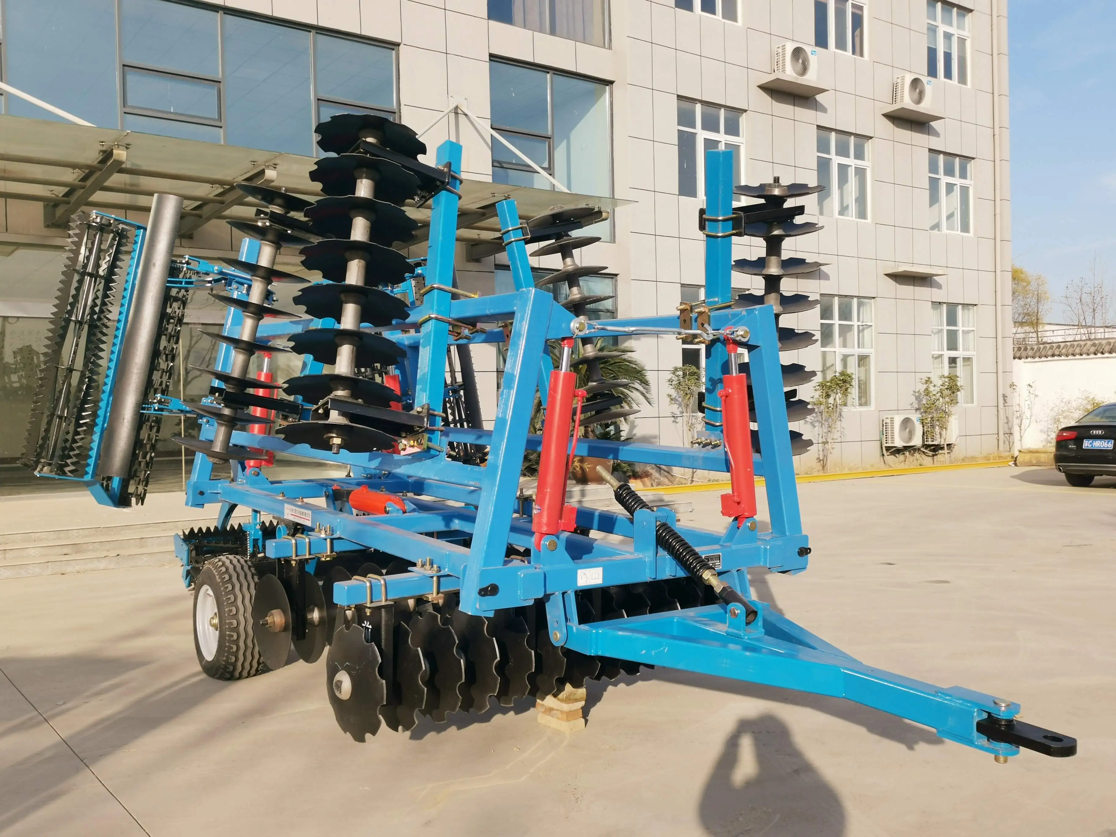 Foldable Combined Soil Preparation Machine - Heavy Duty Disc Harrow