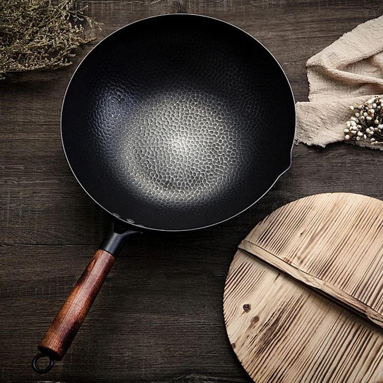 Fish Scale Wok - Hammered Black Steel for Perfect Cooking